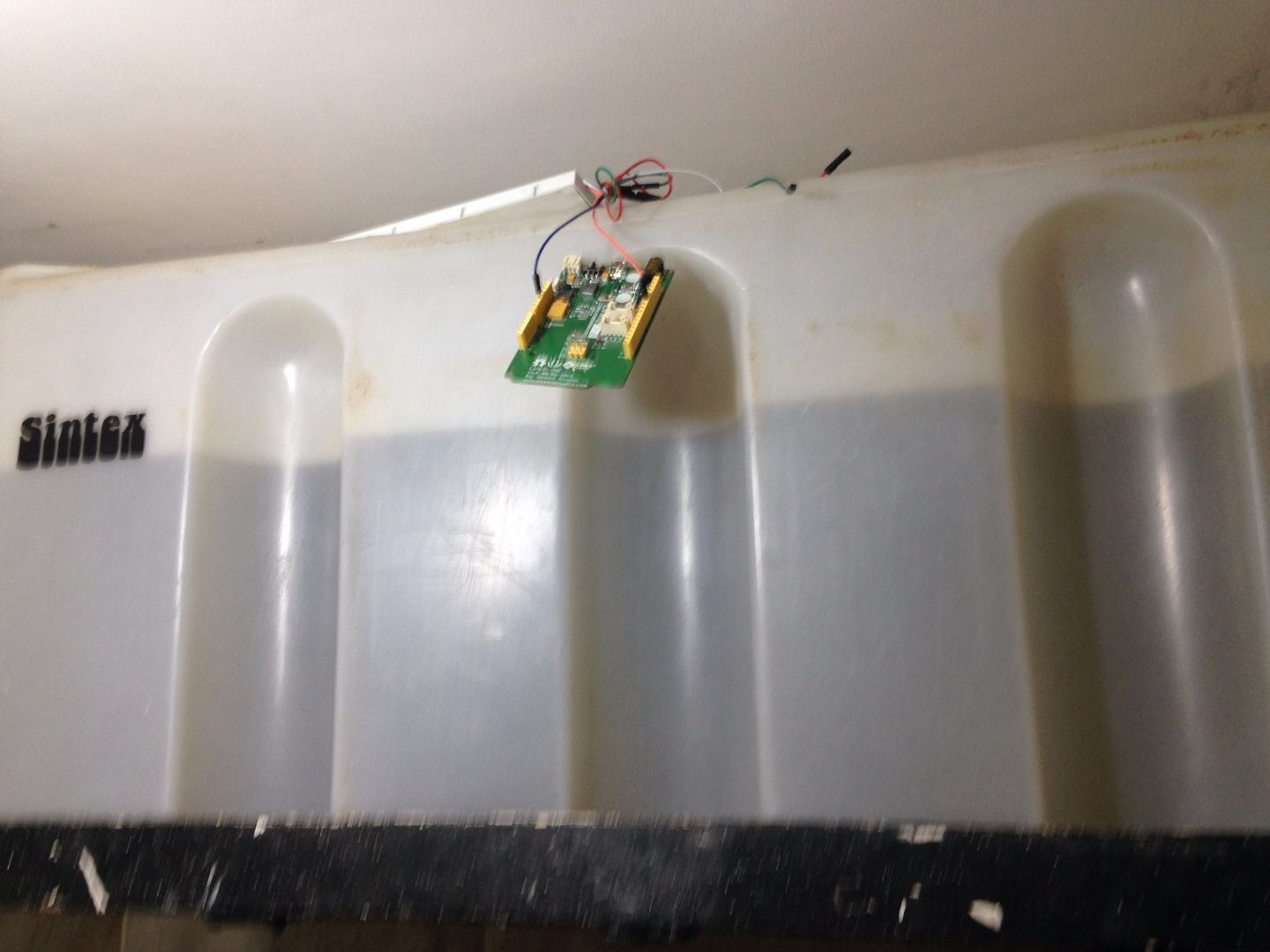Water Tank Overflow Notifier With LinkitONE : 8 Steps (with Pictures ...