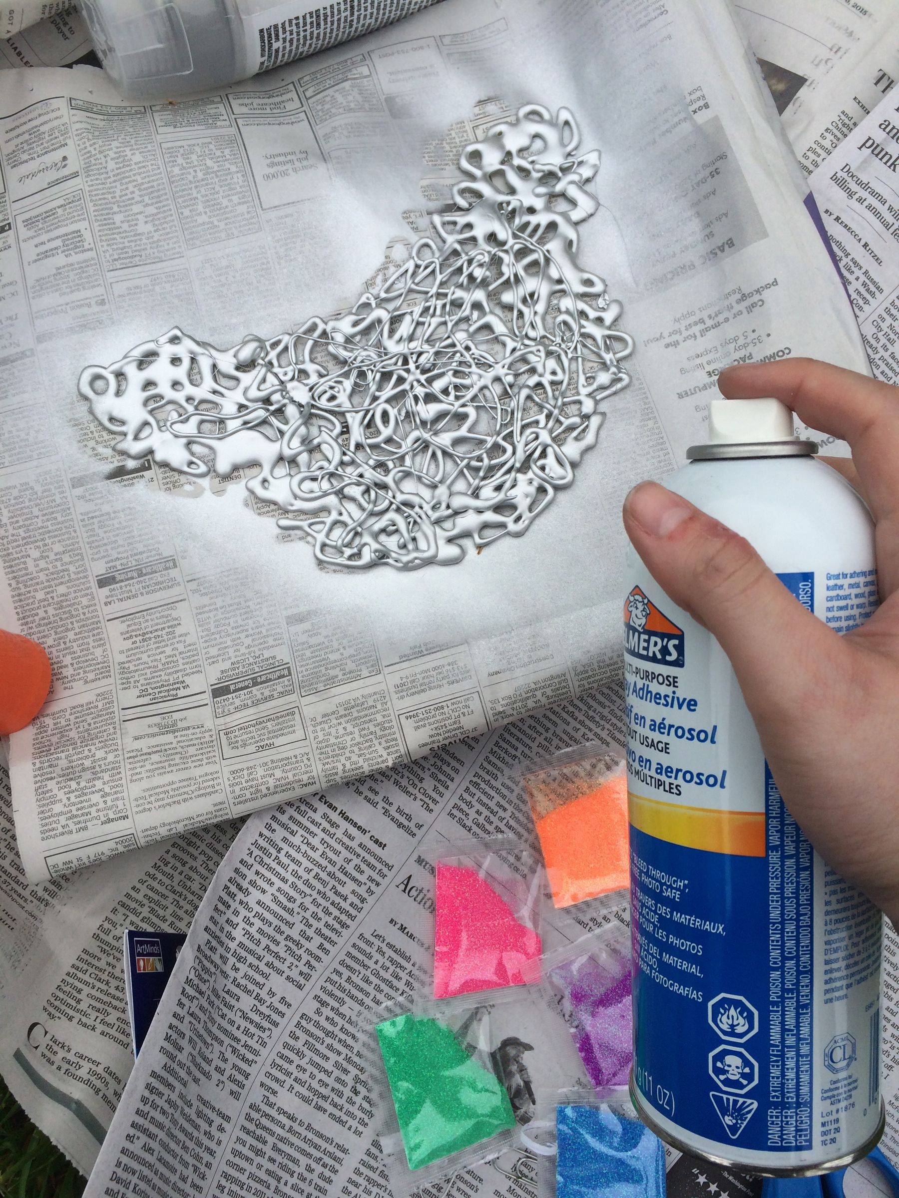 HOT GLUE Statement Necklace! : 10 Steps (with Pictures) - Instructables