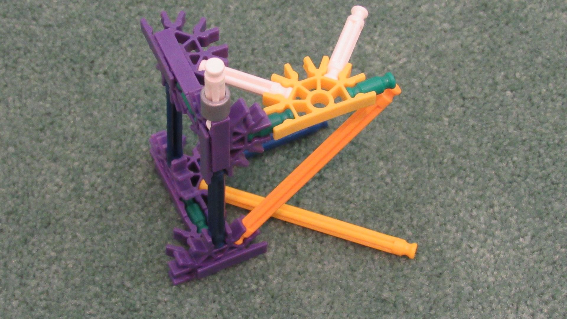 Spinning Push Lift: a K'nex Ball Machine Lift : 9 Steps (with Pictures ...