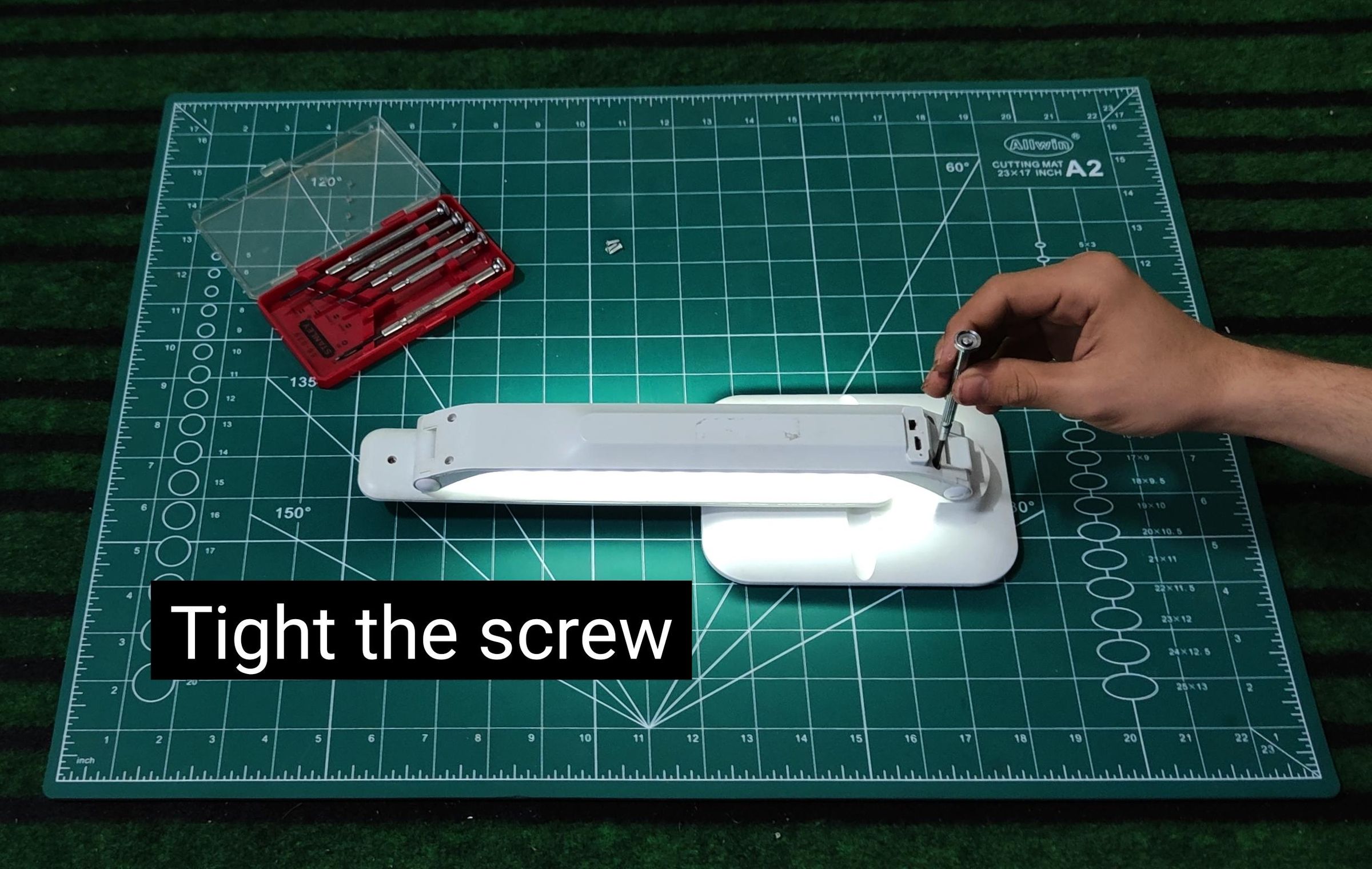 Easy Guide to Fix a Table Lamp : 9 Steps (with Pictures) - Instructables