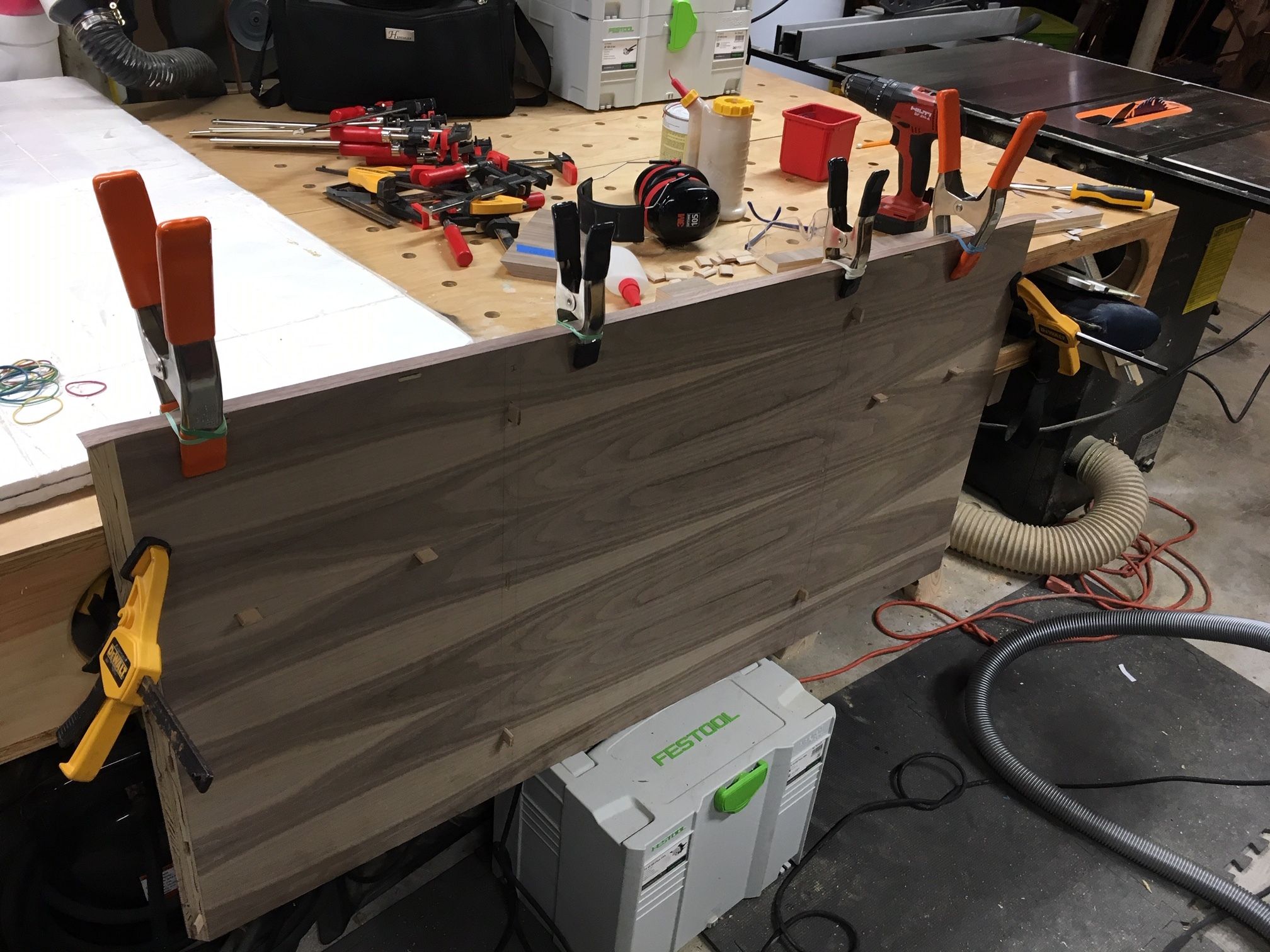 Stand Up Desk With a Secret : 10 Steps (with Pictures) - Instructables