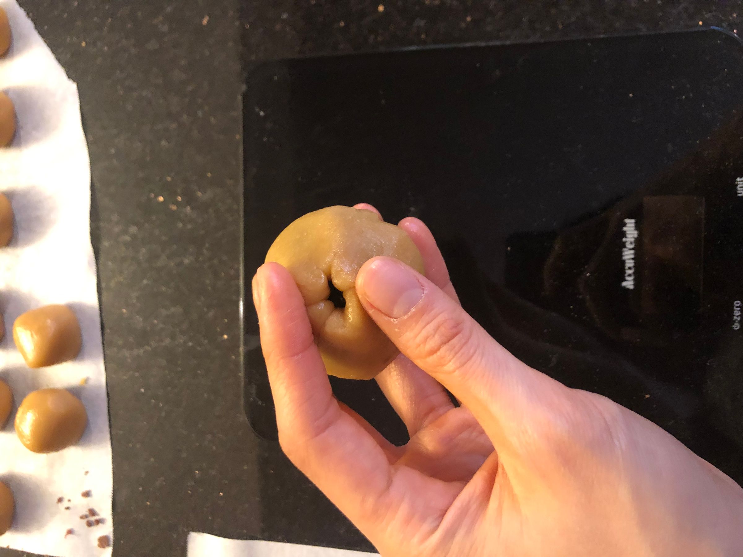 Mooncakes : 7 Steps (with Pictures) - Instructables