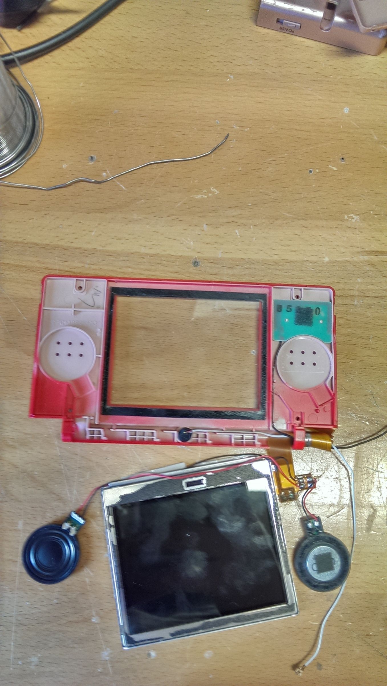 How to Fix a Broken Ds Lite : 16 Steps - Instructables