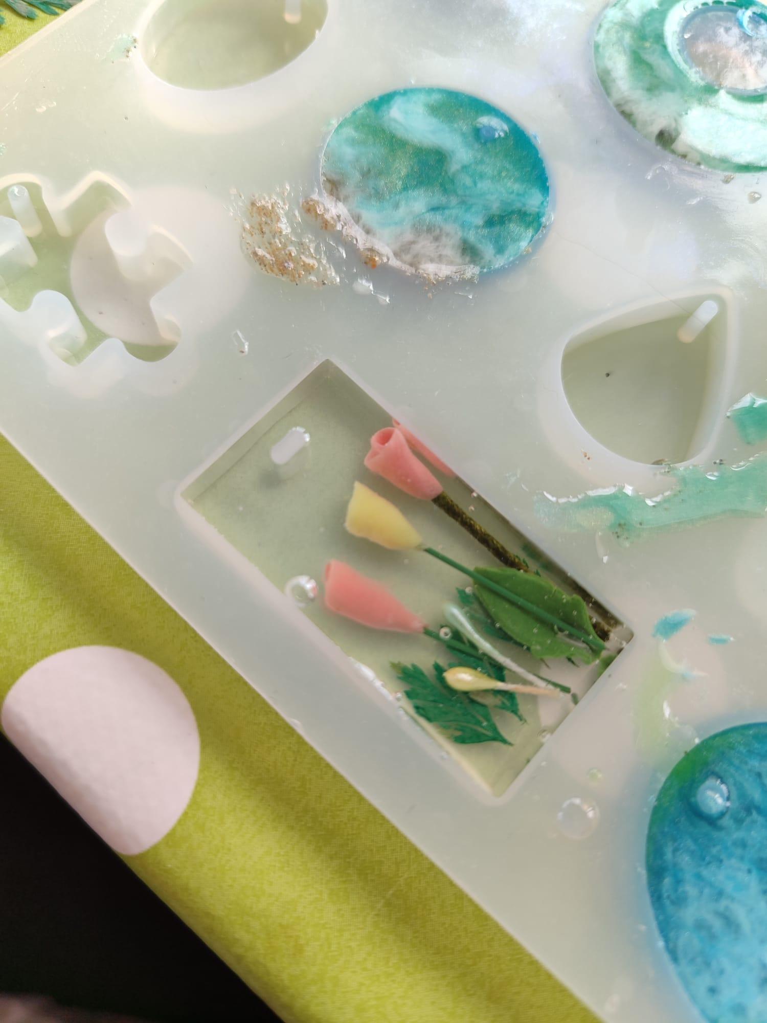 Epoxy Resin Fantasy Garden : 7 Steps (with Pictures) - Instructables