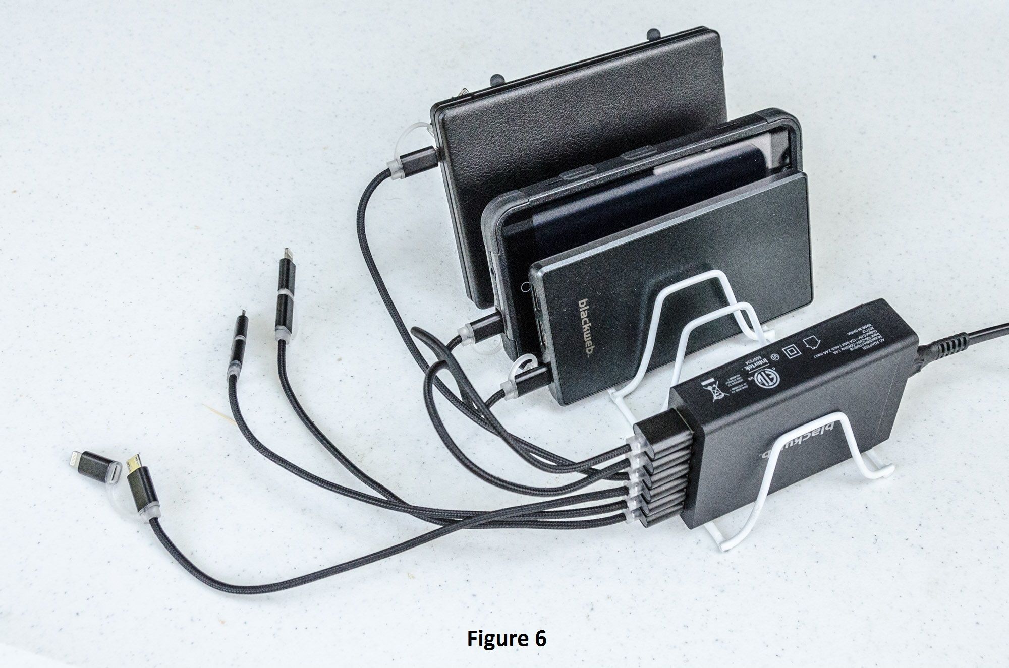 USB Charging Station for Smartphones and Other Devices : 4 Steps ...