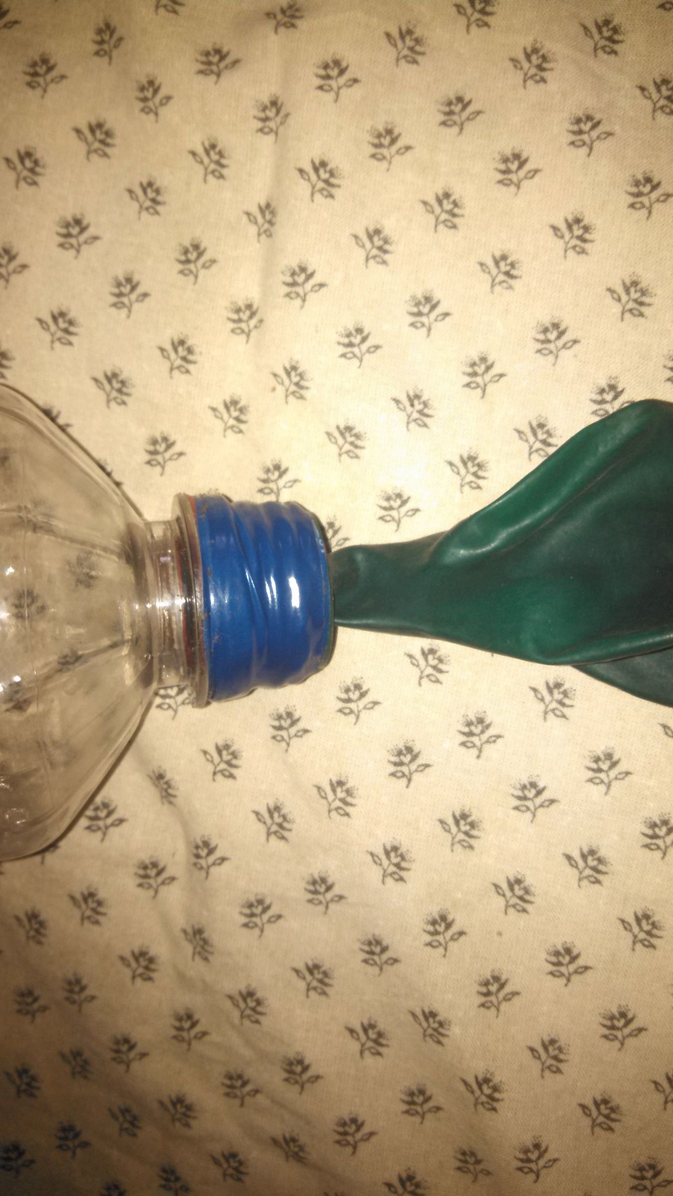 Balloon Gun : 4 Steps - Instructables