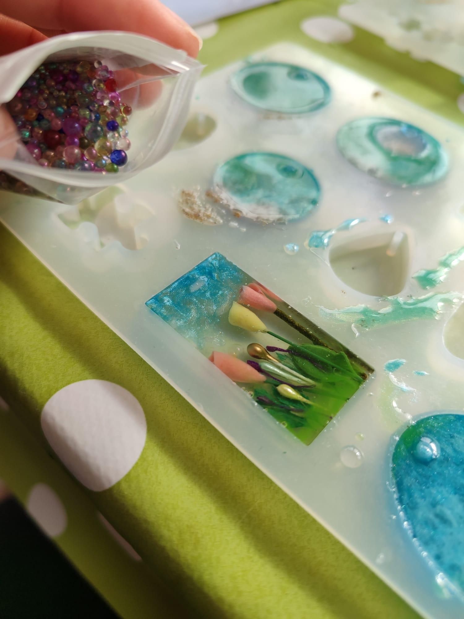 Epoxy Resin Fantasy Garden : 7 Steps (with Pictures) - Instructables