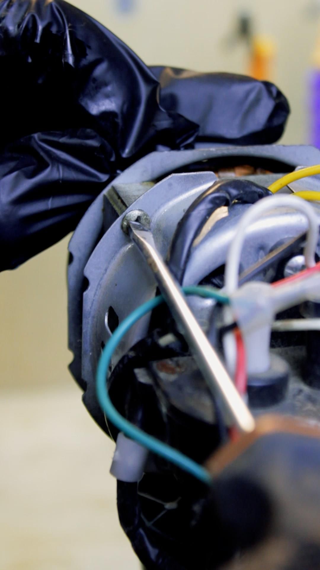 How to Fix a Broken Electric Fan: Motor Humming Sound | Rotor Not ...