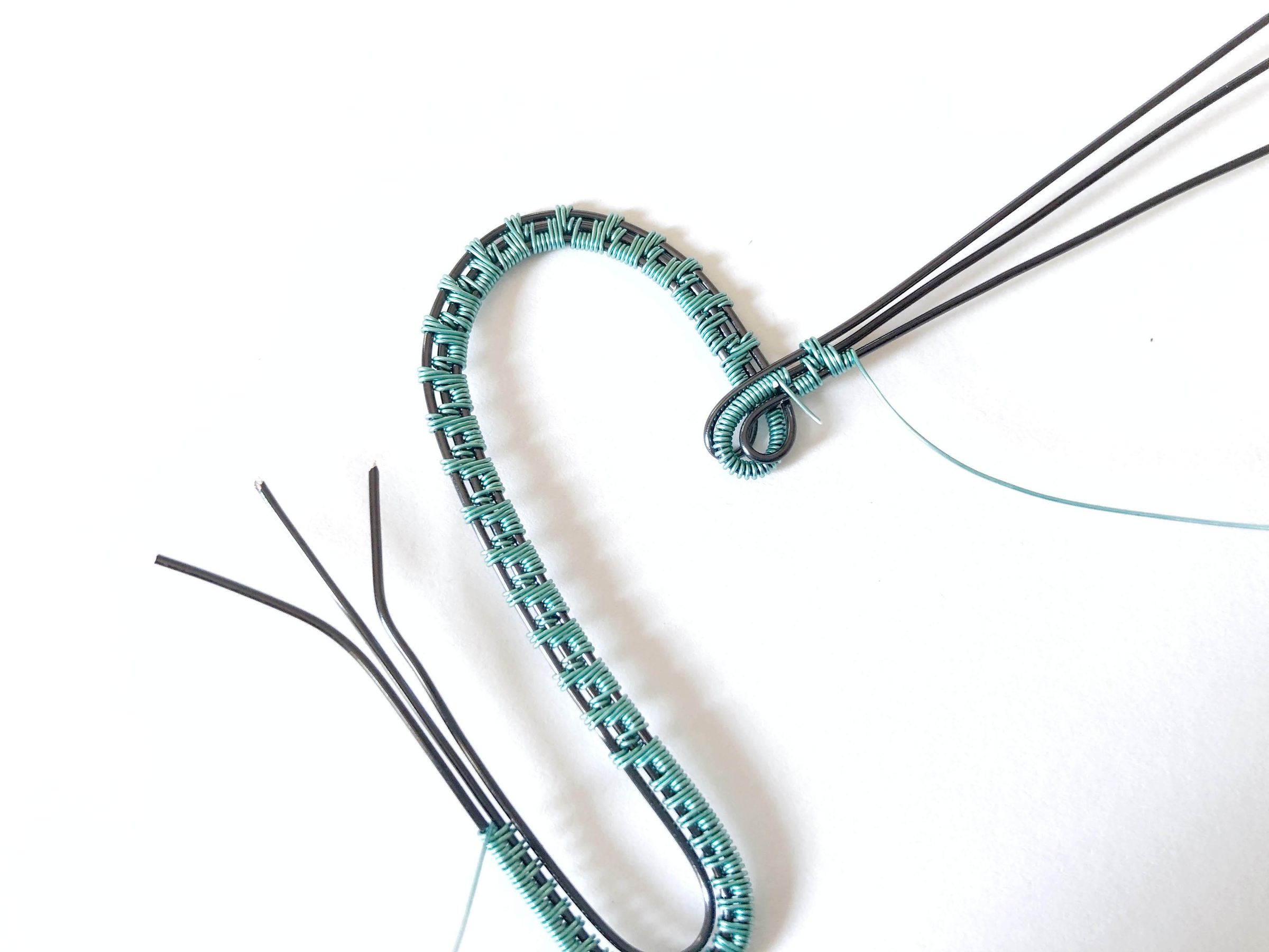 Woven Wire Hearts : 17 Steps (with Pictures) - Instructables