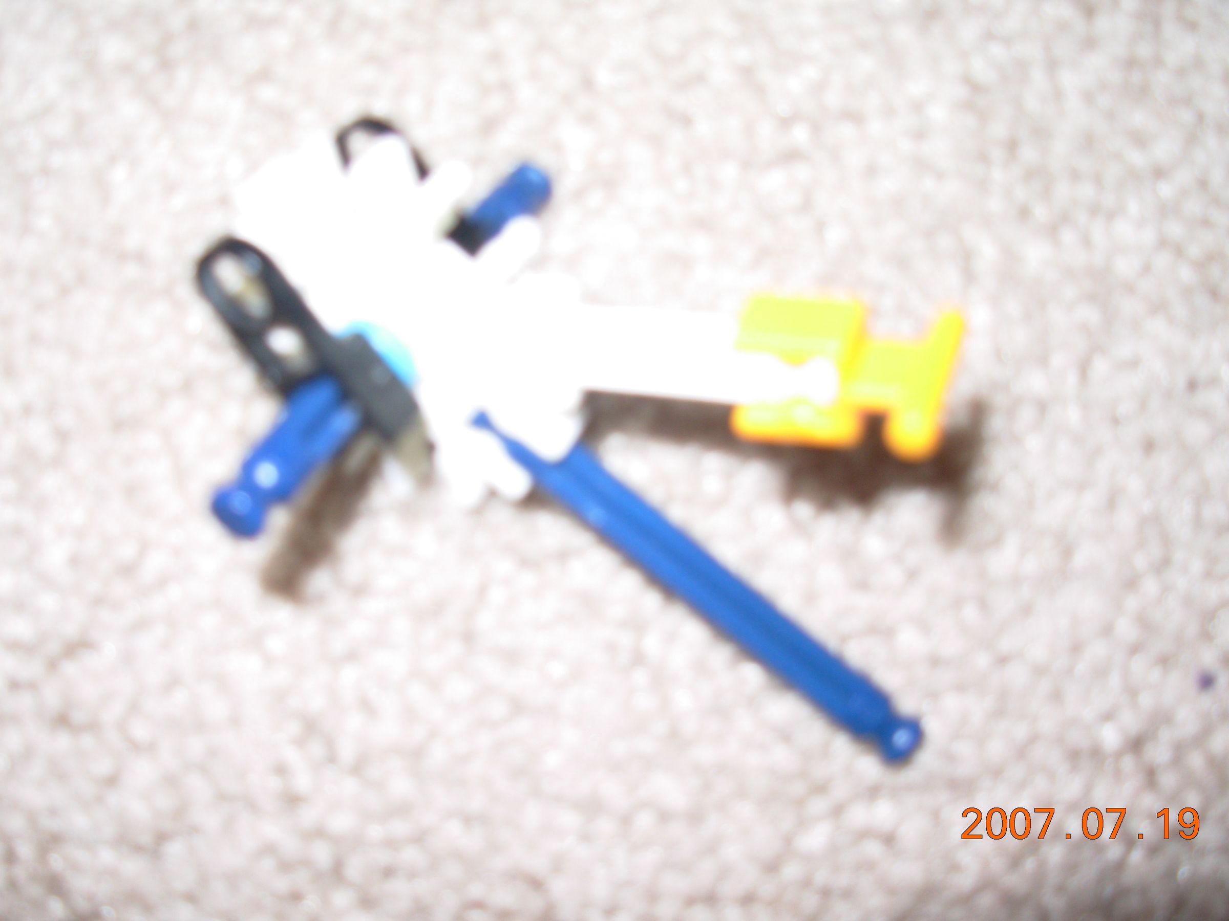 K'nex Bolt Launcher and Bolts : 4 Steps - Instructables