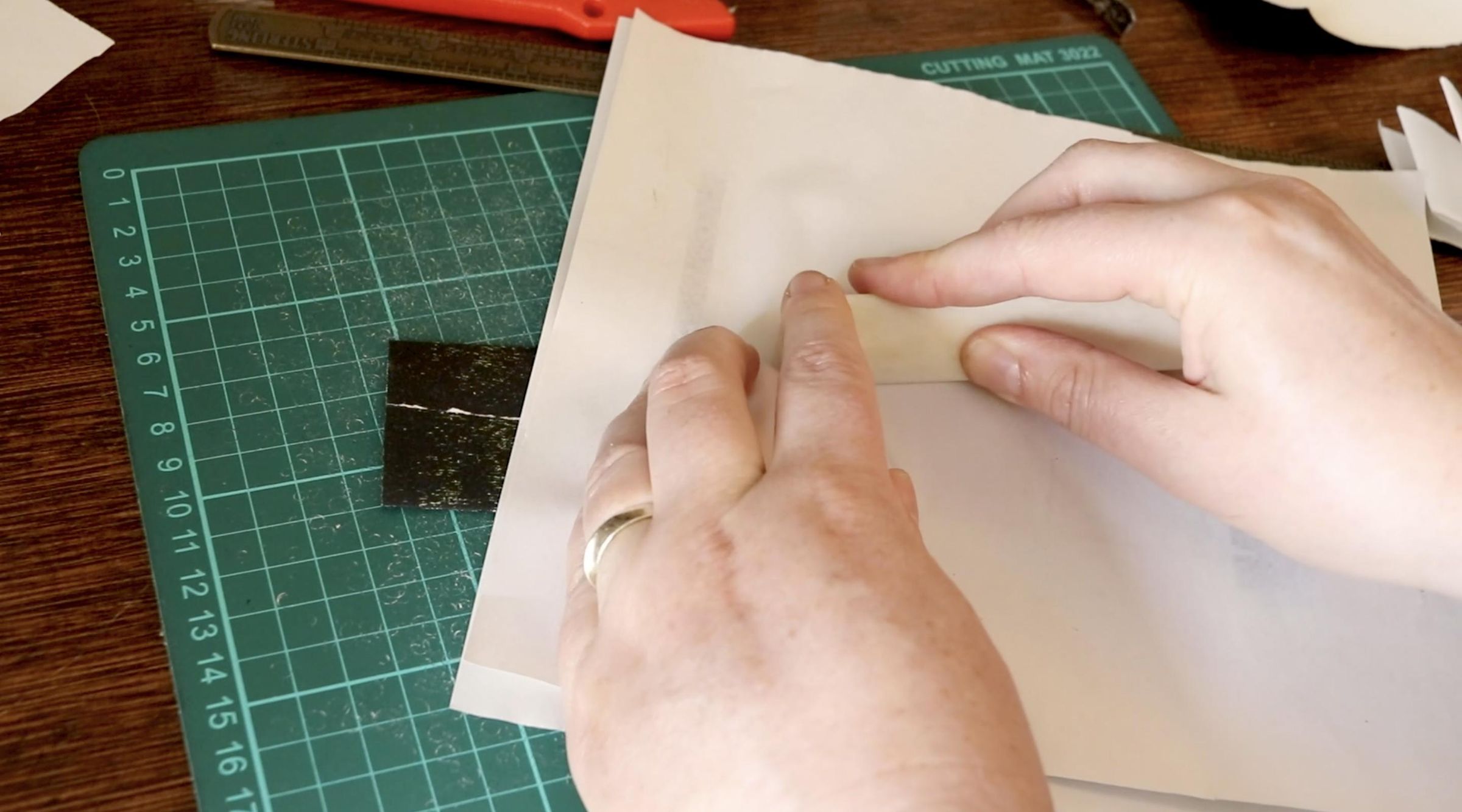 Origami Book Cover : 6 Steps (with Pictures) - Instructables