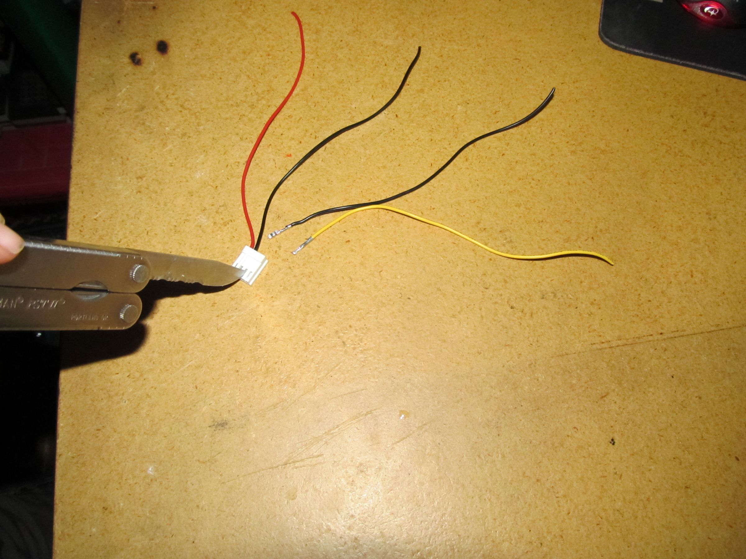 Simple Transistor Socket or Other Pin Type Electronic Part : 4 Steps ...