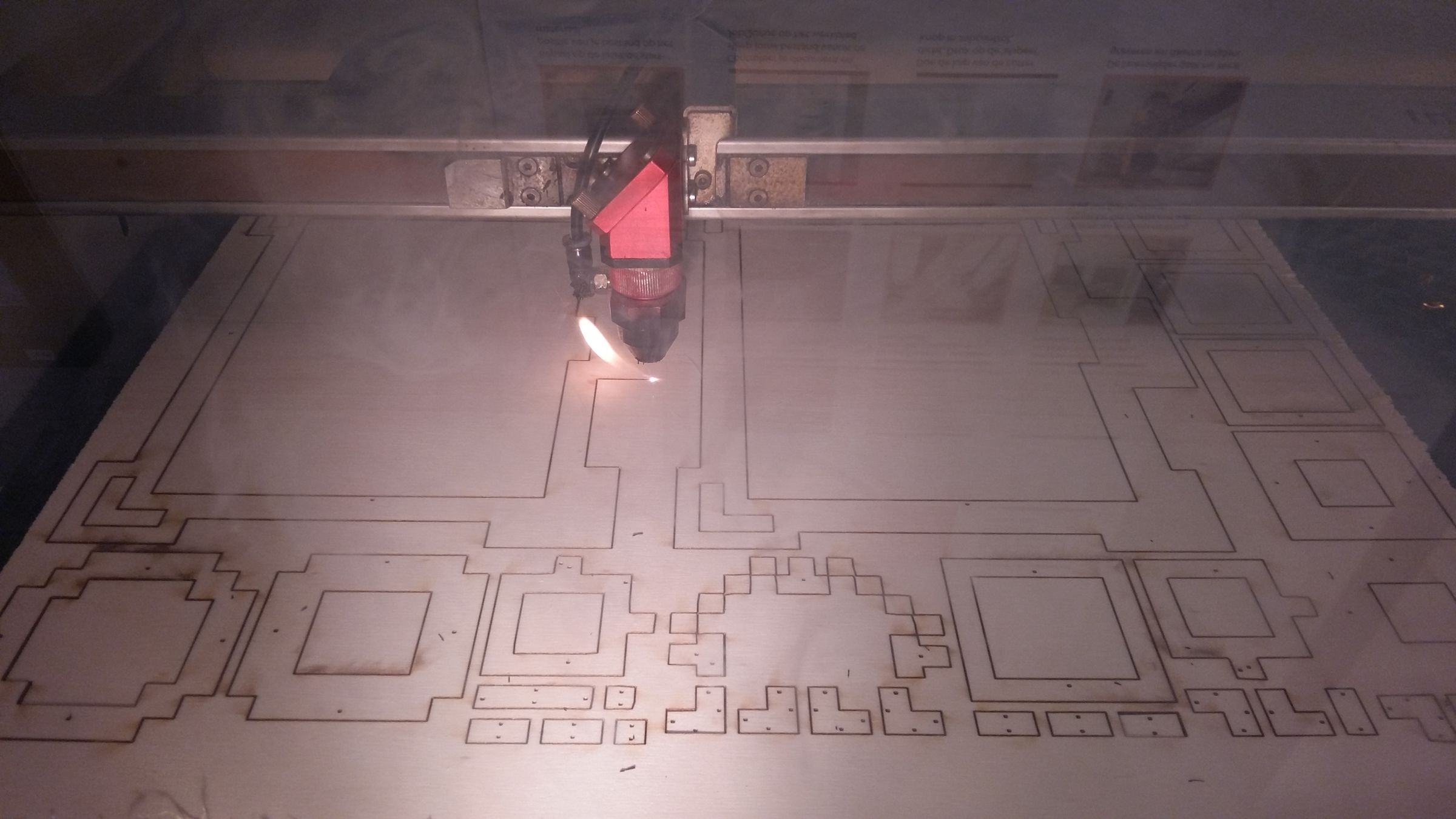 Minecraft Castle - Lasercut and Digital : 7 Steps - Instructables