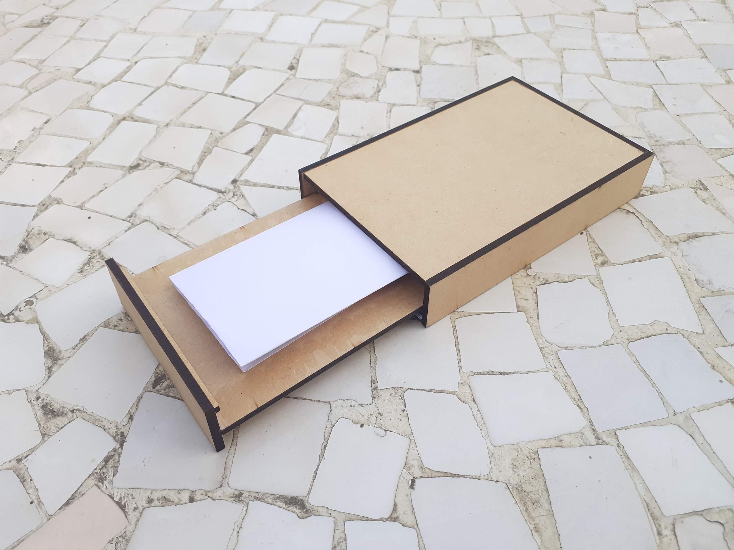 Secret Compartment in Photo Frame : 4 Steps (with Pictures) - Instructables