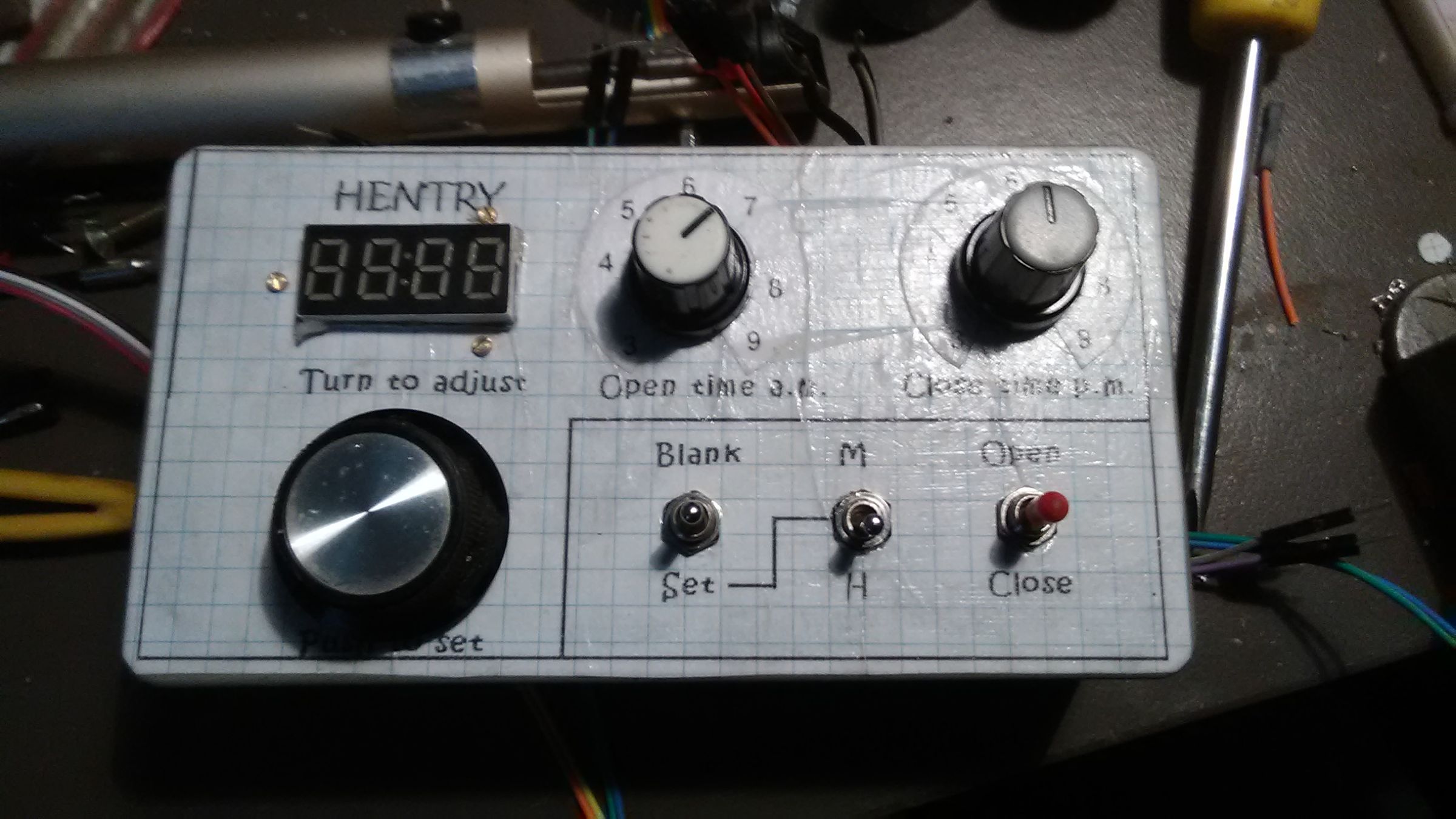 Automatic Chicken Coop Door - Arduino Controlled. : 10 Steps (with ...