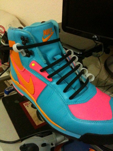 Power Laces- the Auto Lacing Shoe : 9 Steps (with Pictures) - Instructables