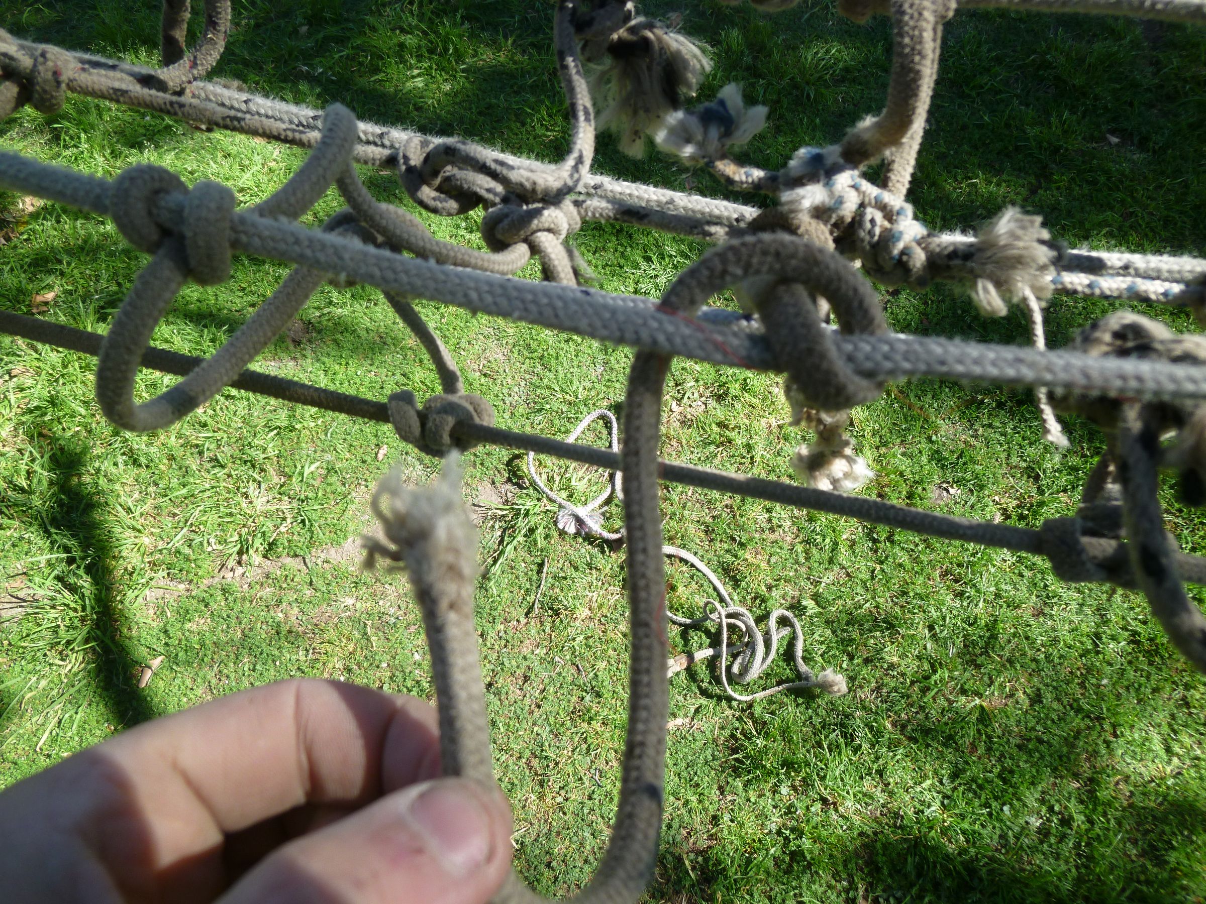 Scrap Rope Hammock : 6 Steps (with Pictures) - Instructables