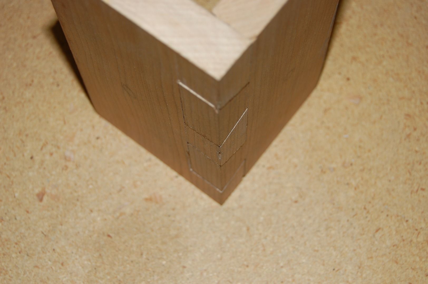 Hand Cut Dovetails for Dummies : 10 Steps (with Pictures) - Instructables