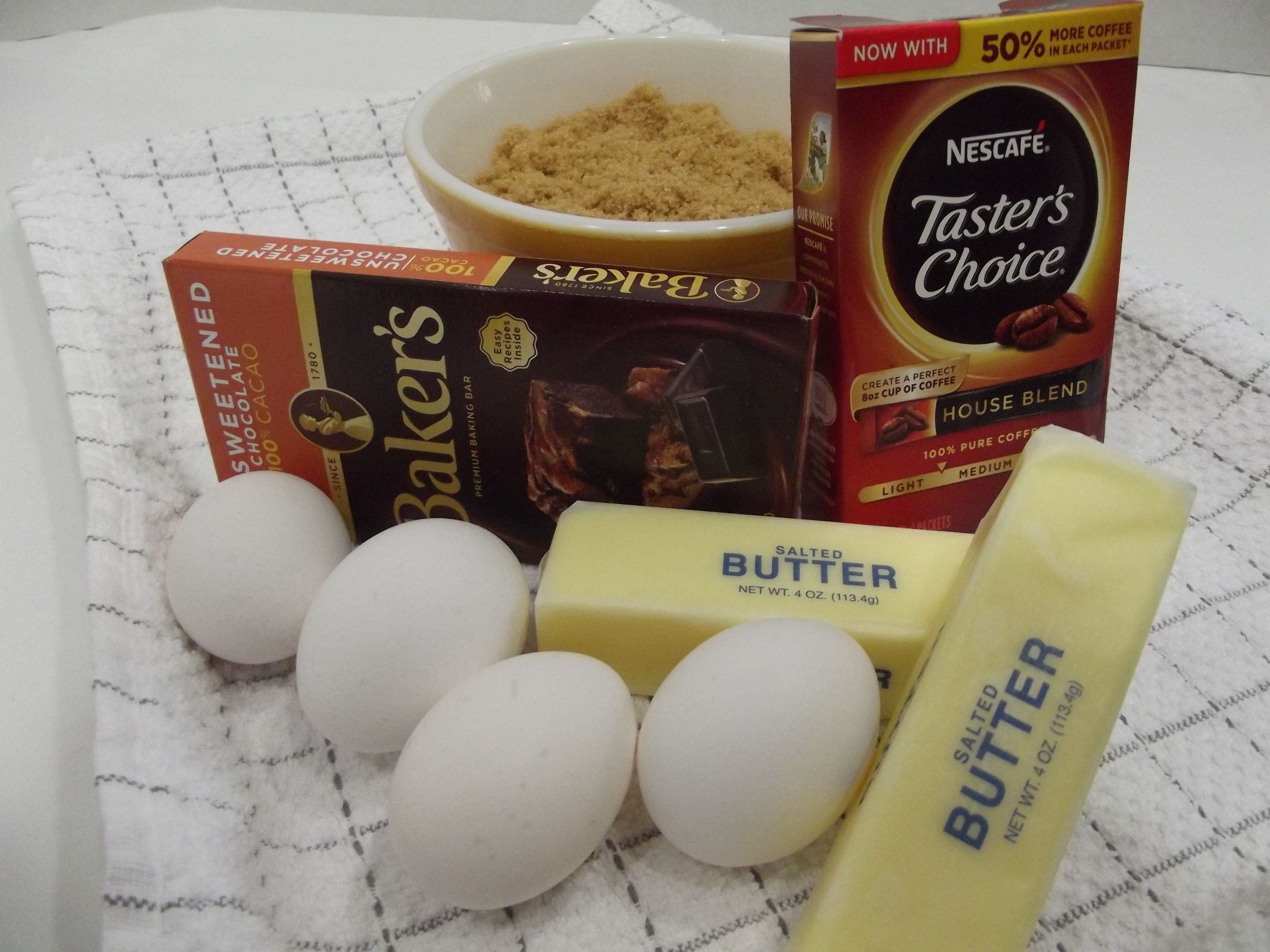 Creamy Chocolate Toffee Torte : 6 Steps (with Pictures) - Instructables