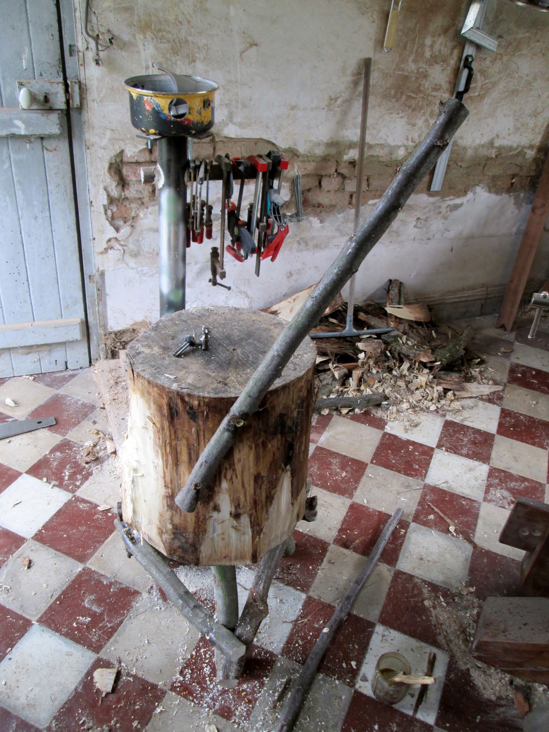 Stump Throne : 5 Steps (with Pictures) - Instructables