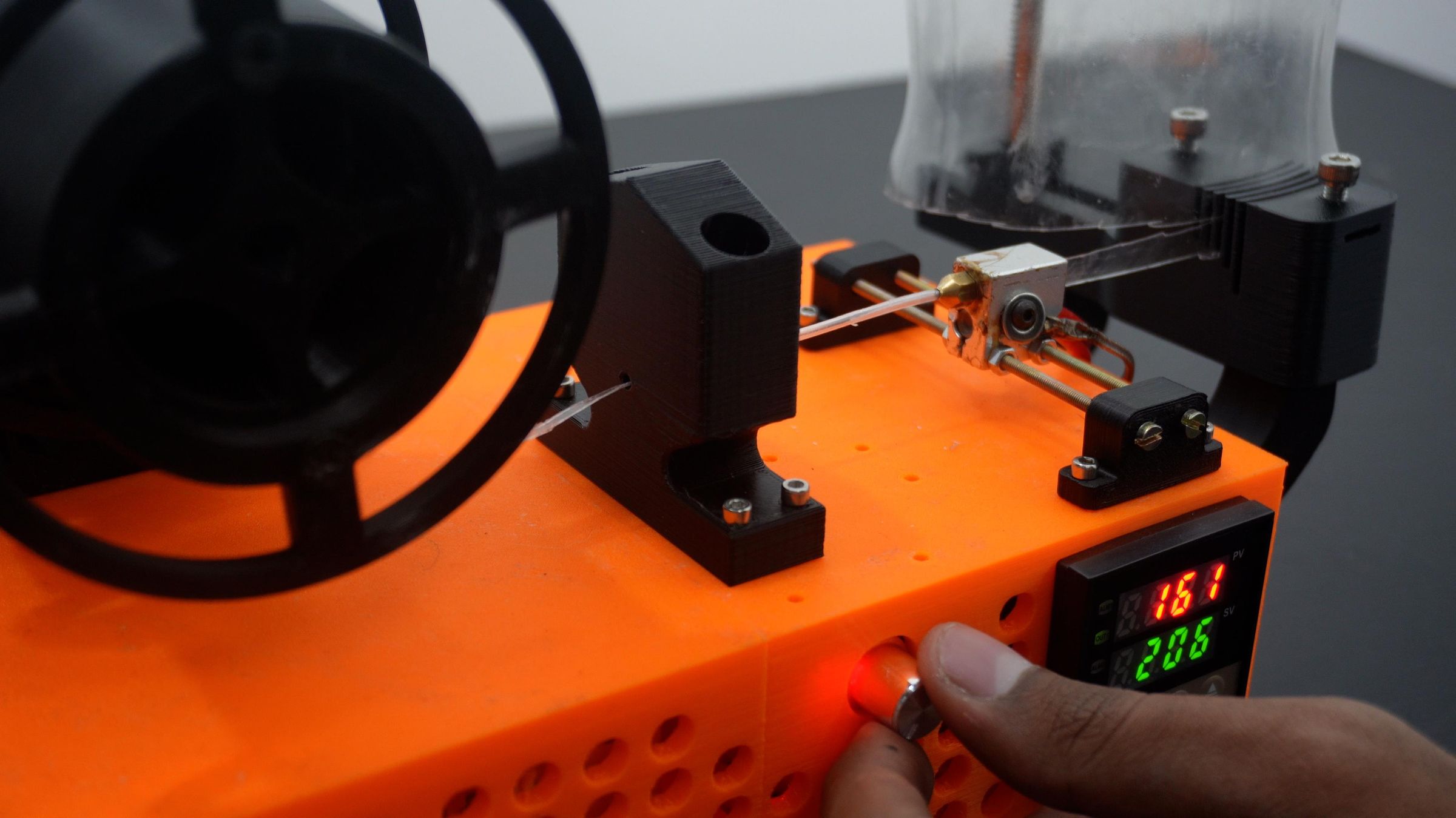 PETFusion Machine: Turn Waste PET Bottles Into High-Quality 3D Printing ...