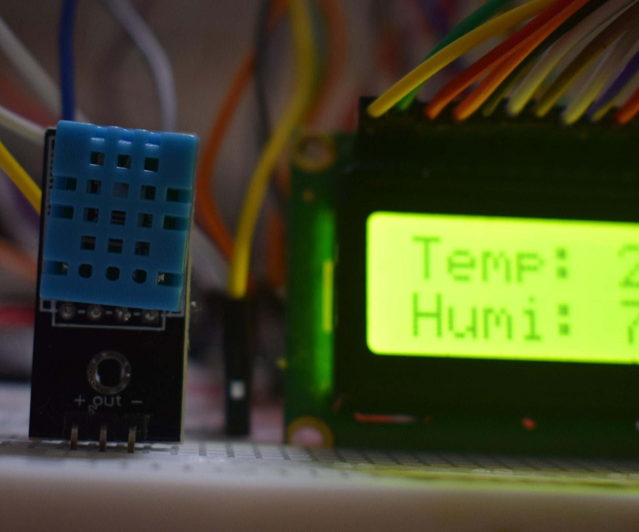 Temperature and Humidity Monitoring Using Bharath Pi : 5 Steps - Instructables