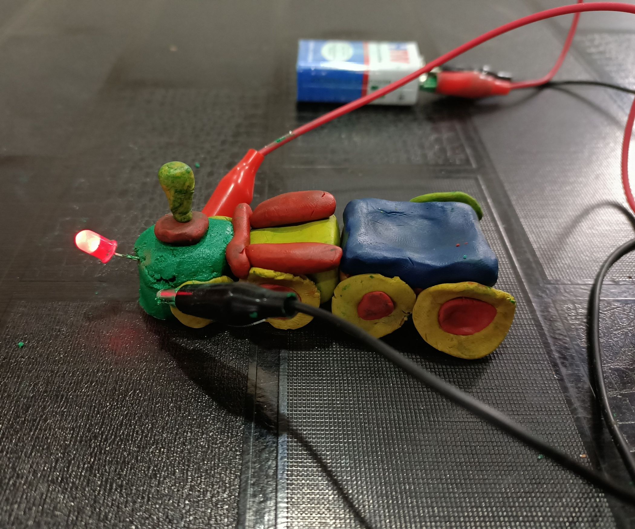 FUN WITH CIRCUITS USING MODELING CLAY : 5 Steps (with Pictures ...