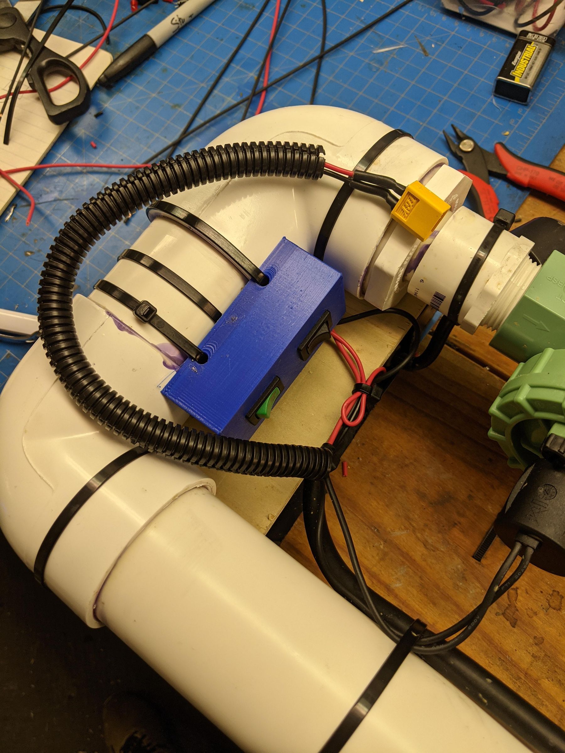 Self Contained Air Powered Potato Cannon : 5 Steps - Instructables