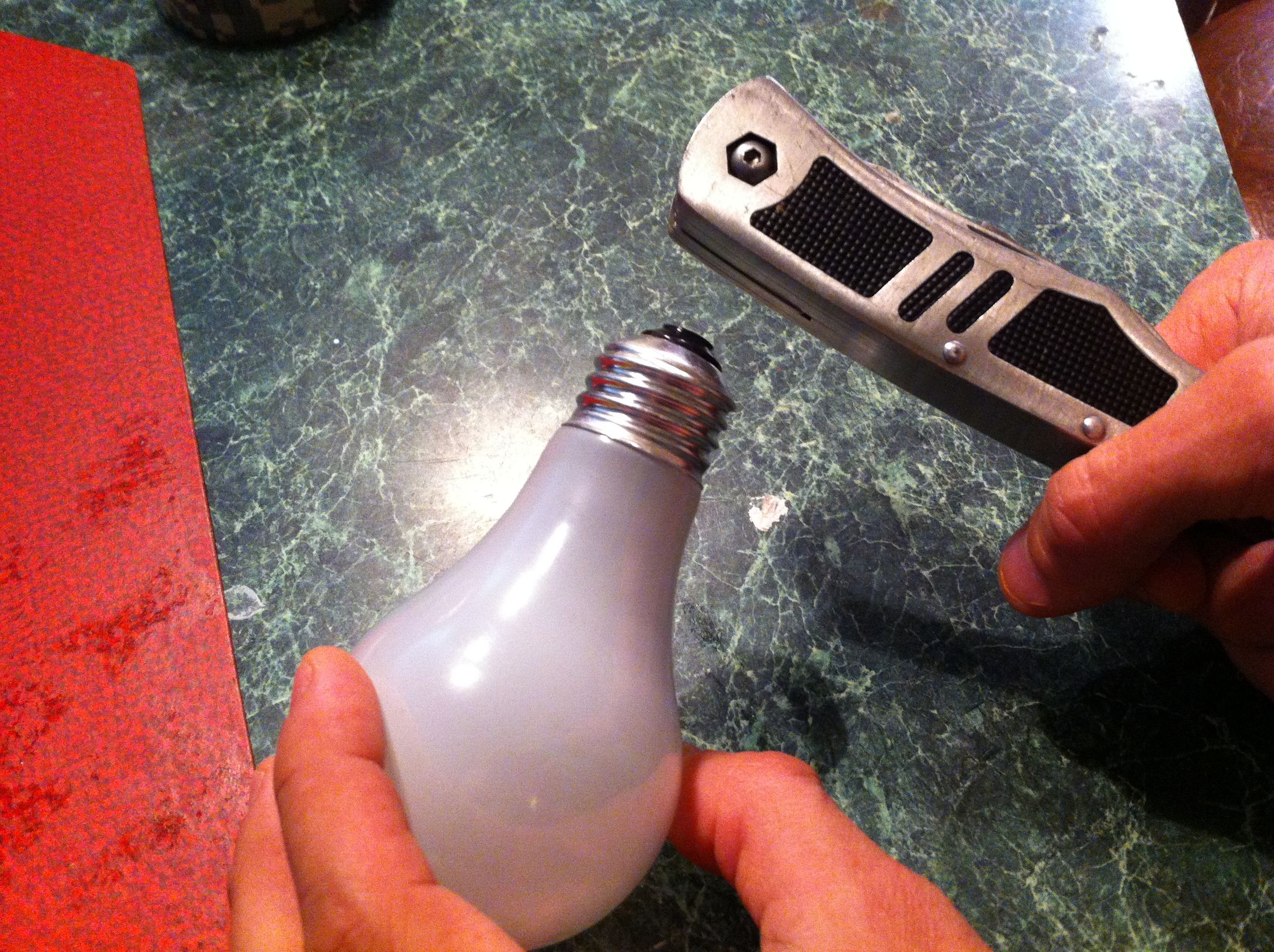 Jack-o-lantern Light Bulb - Instructables