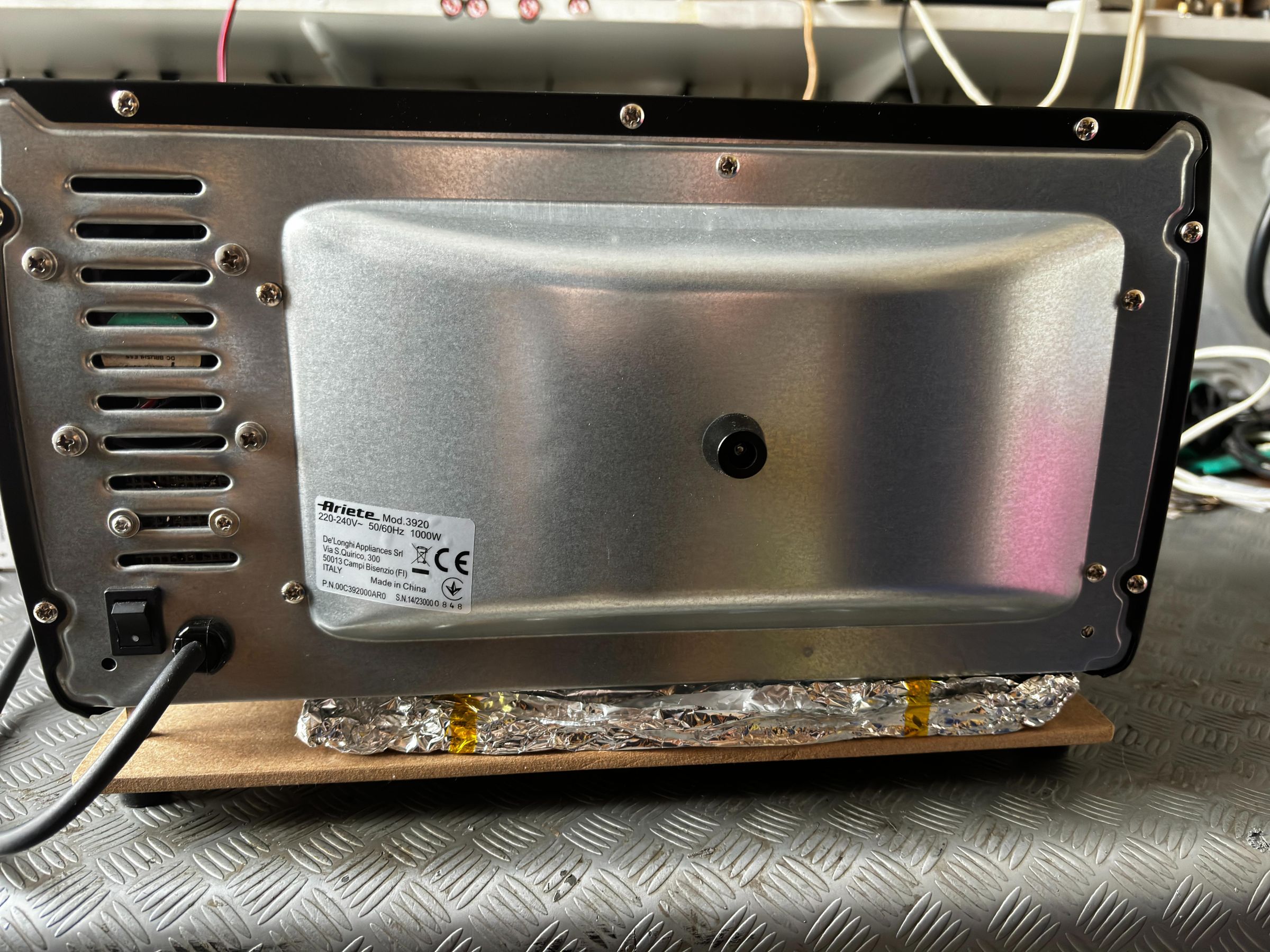 YARO (Yet Another Reflow Oven) : 4 Steps - Instructables