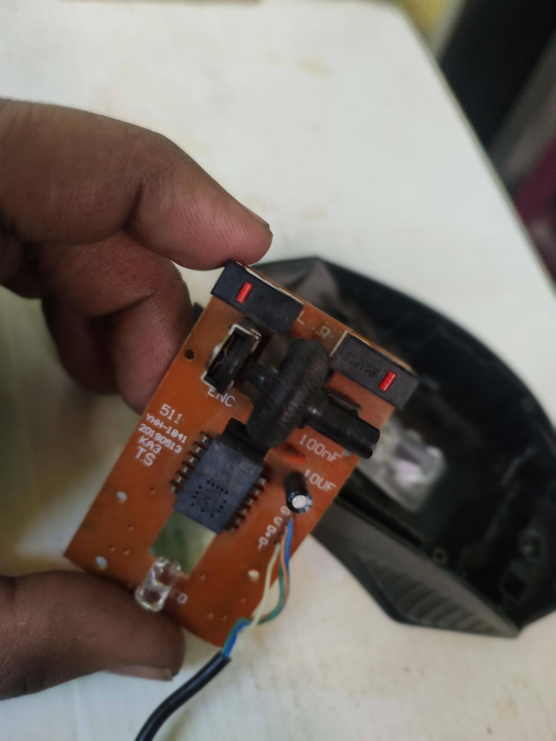 Reuse Mouse Pushbuttons and Scroll Button for Arduino/MCU : 4 Steps ...