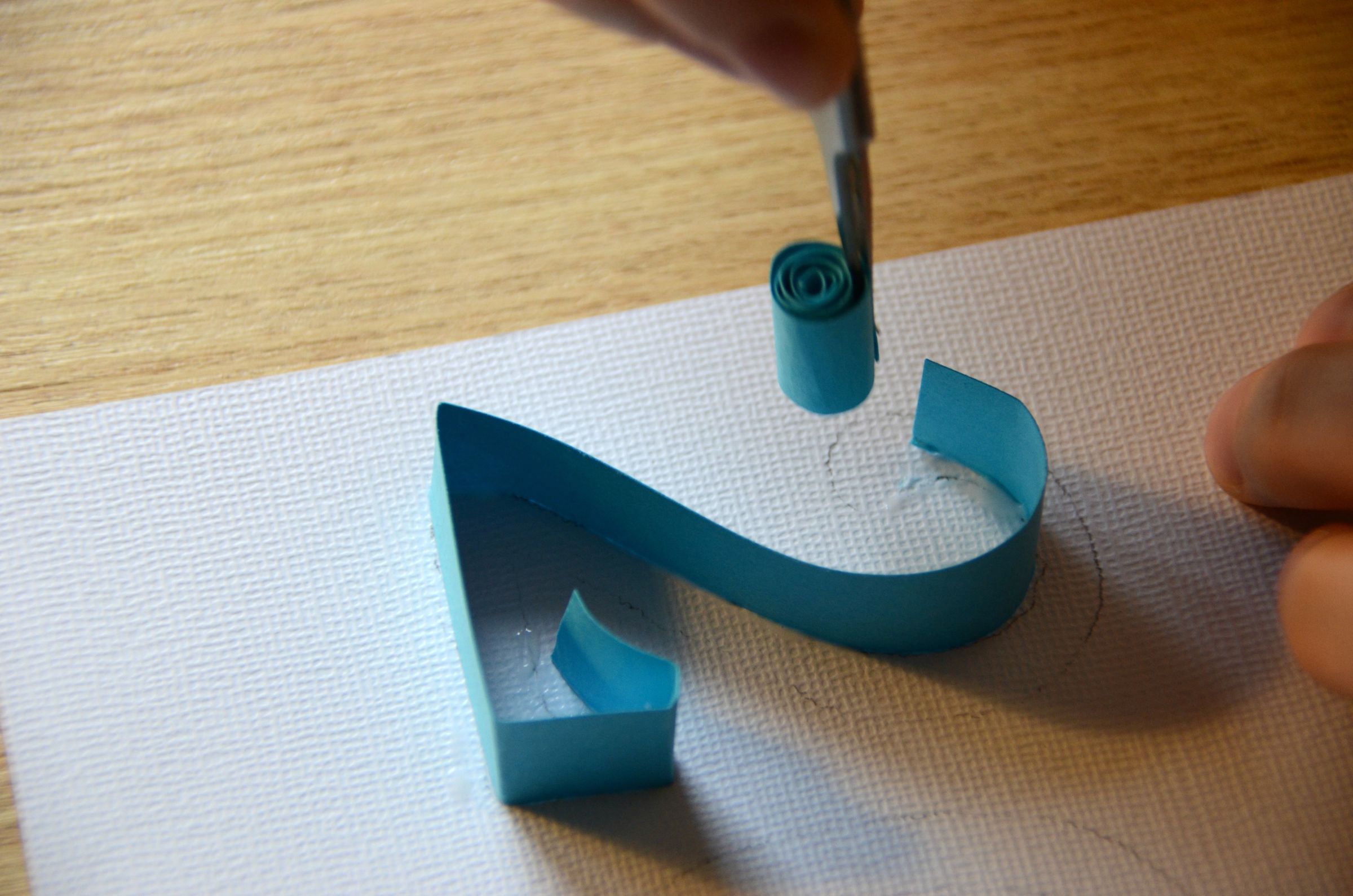 Paper Quilling Numbers 2015 : 6 Steps (with Pictures) - Instructables