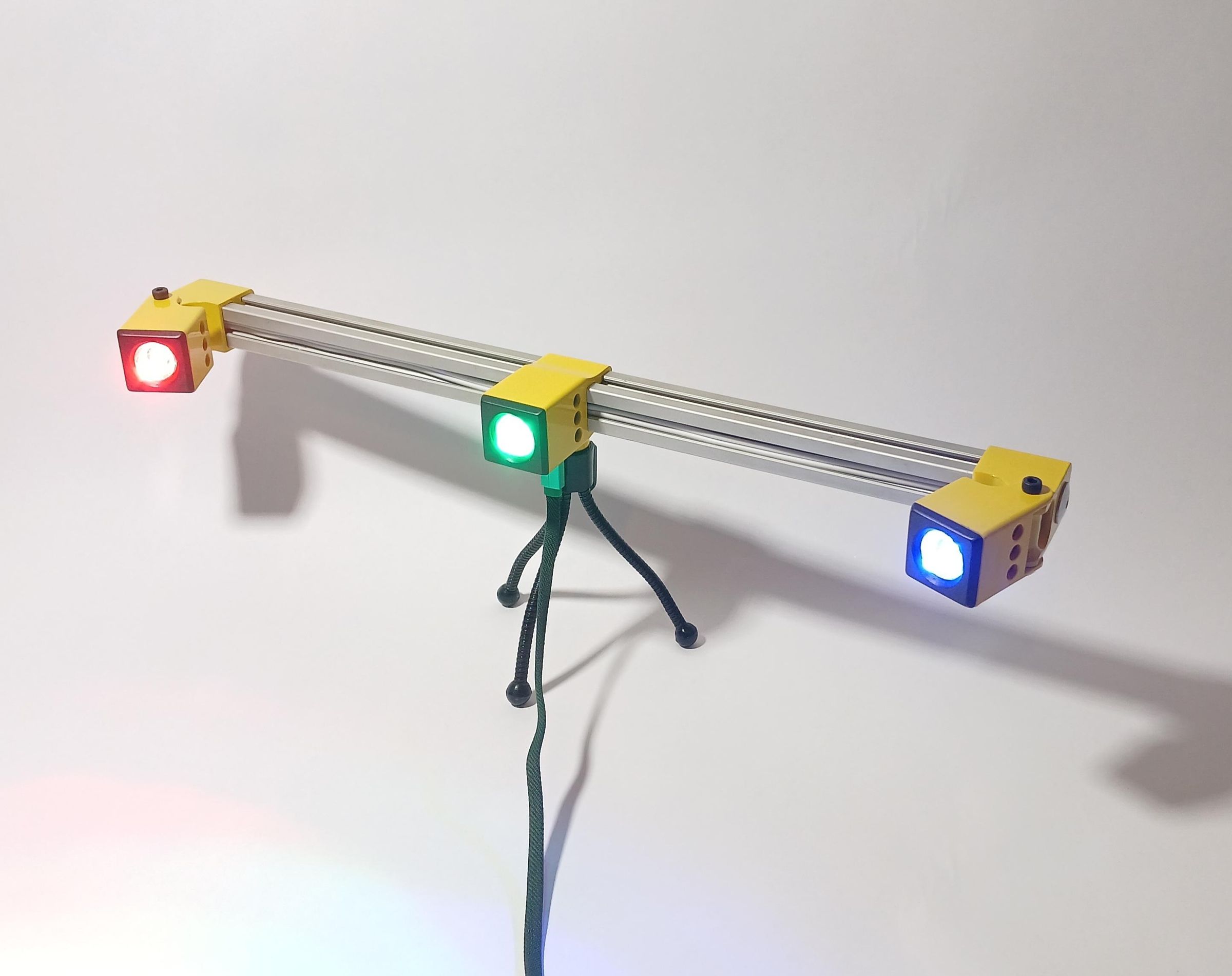 Build a Colored Shadow Photography Spotlight! : 5 Steps (with Pictures ...