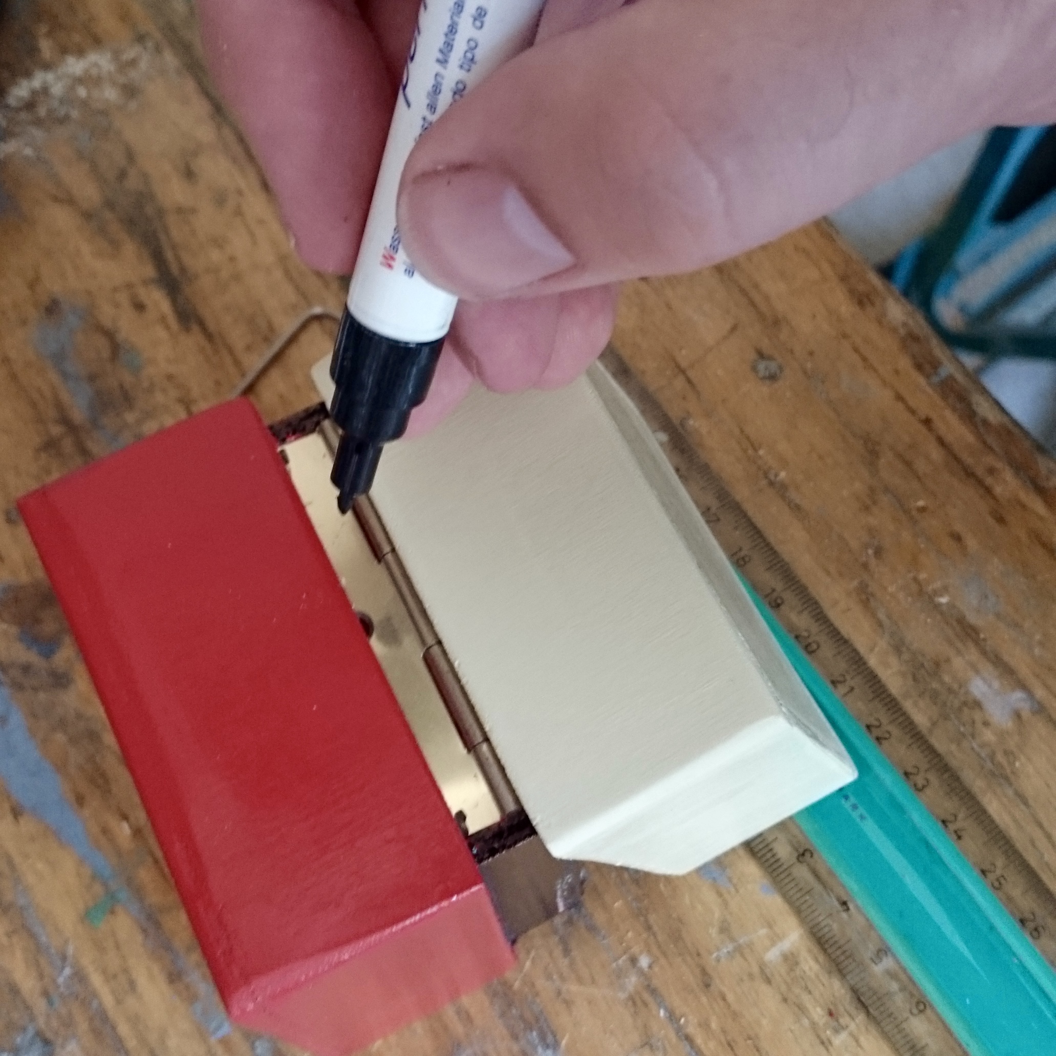 Wooden Pokemon Pokebox (square Pokeball) : 14 Steps (with Pictures ...