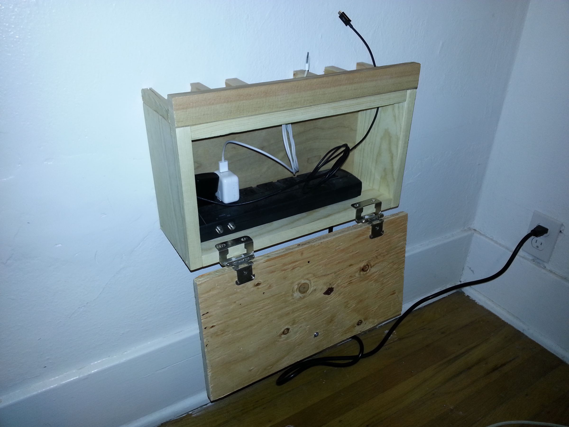 An Ugly But Easy Wall Mounted Charging Docking Station : 6 Steps (with ...