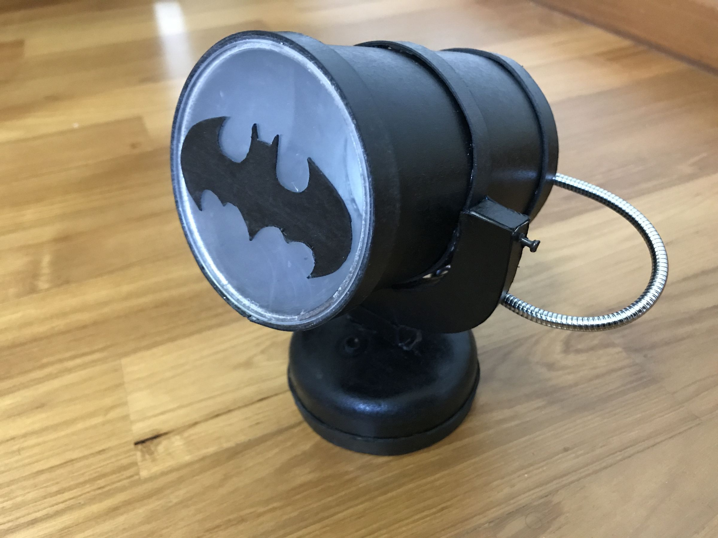 Bat Signal Night Light : 5 Steps (with Pictures) - Instructables