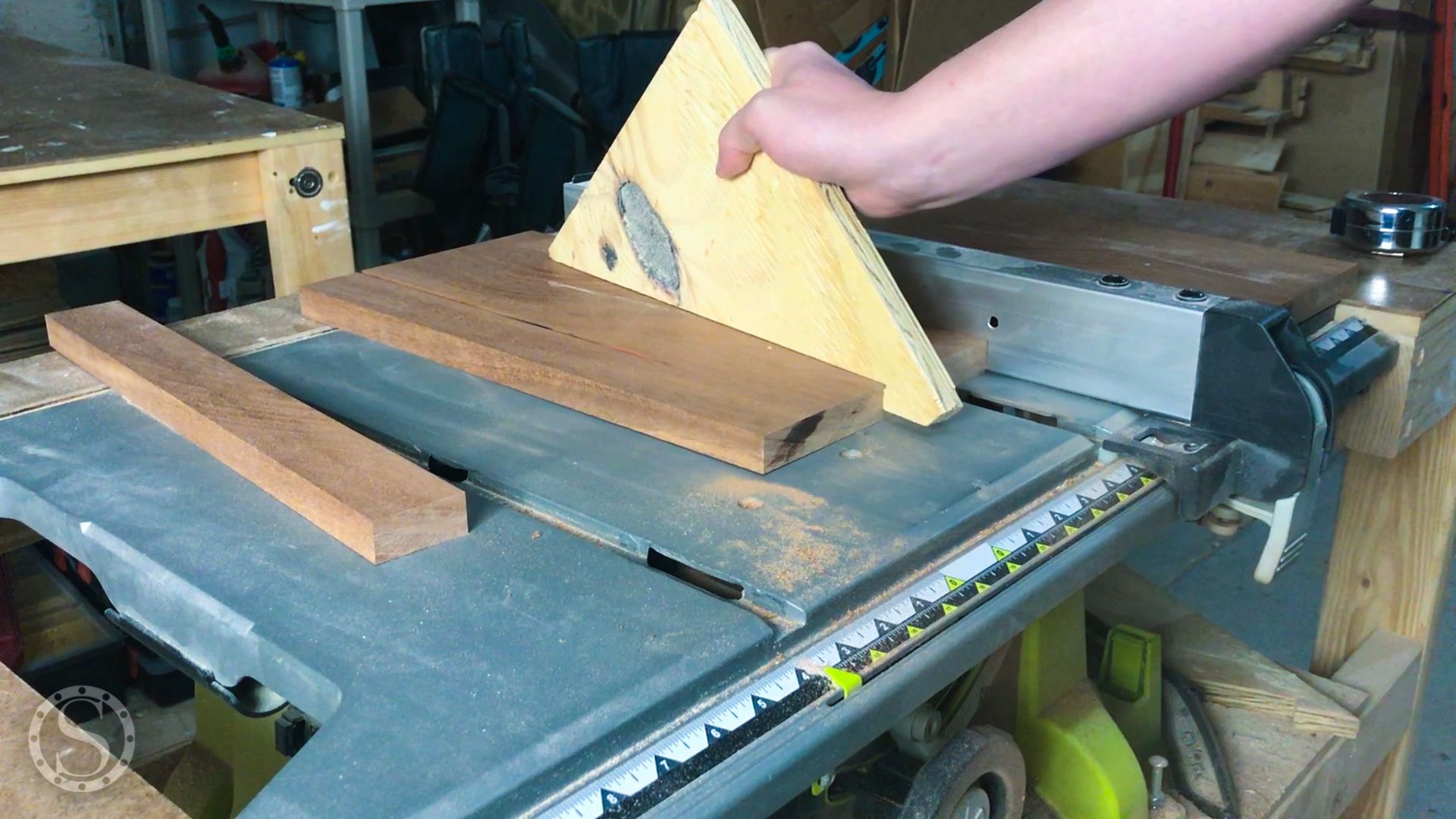 DIY Candy Machine : 10 Steps - Instructables