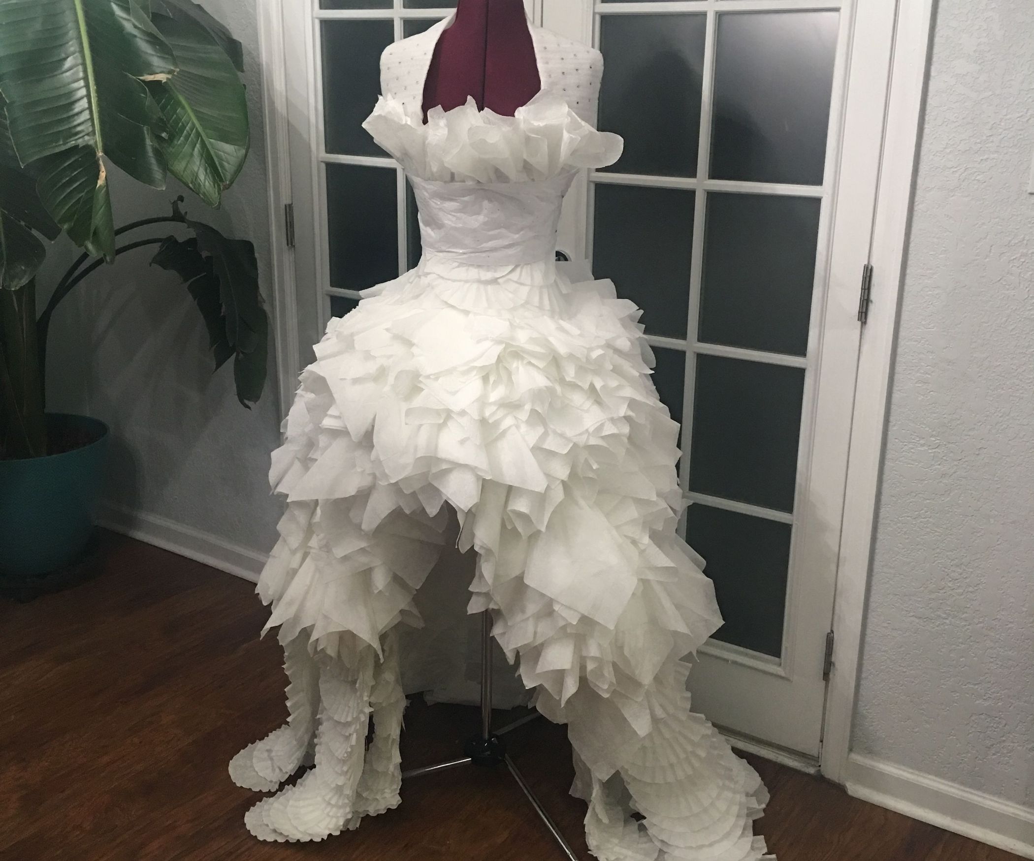 Winter Wonderland Tiered Paper Gown Dress : 21 Steps (with Pictures ...