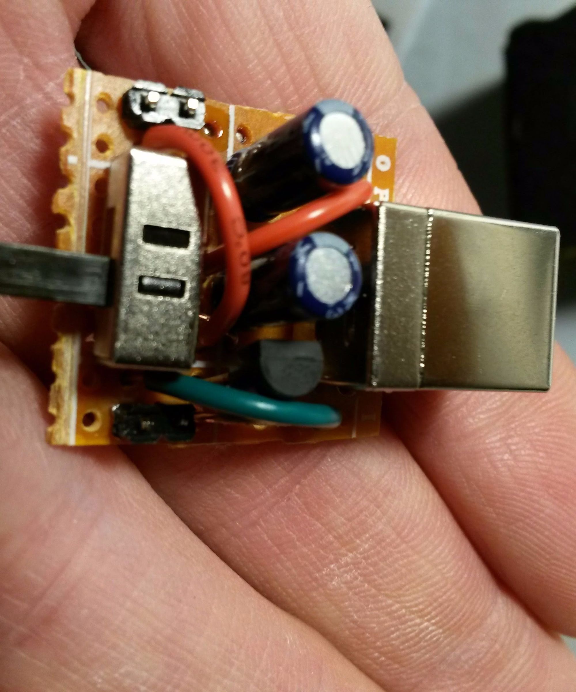 5V/3.3V Breadboard Power Supply : 3 Steps (with Pictures) - Instructables
