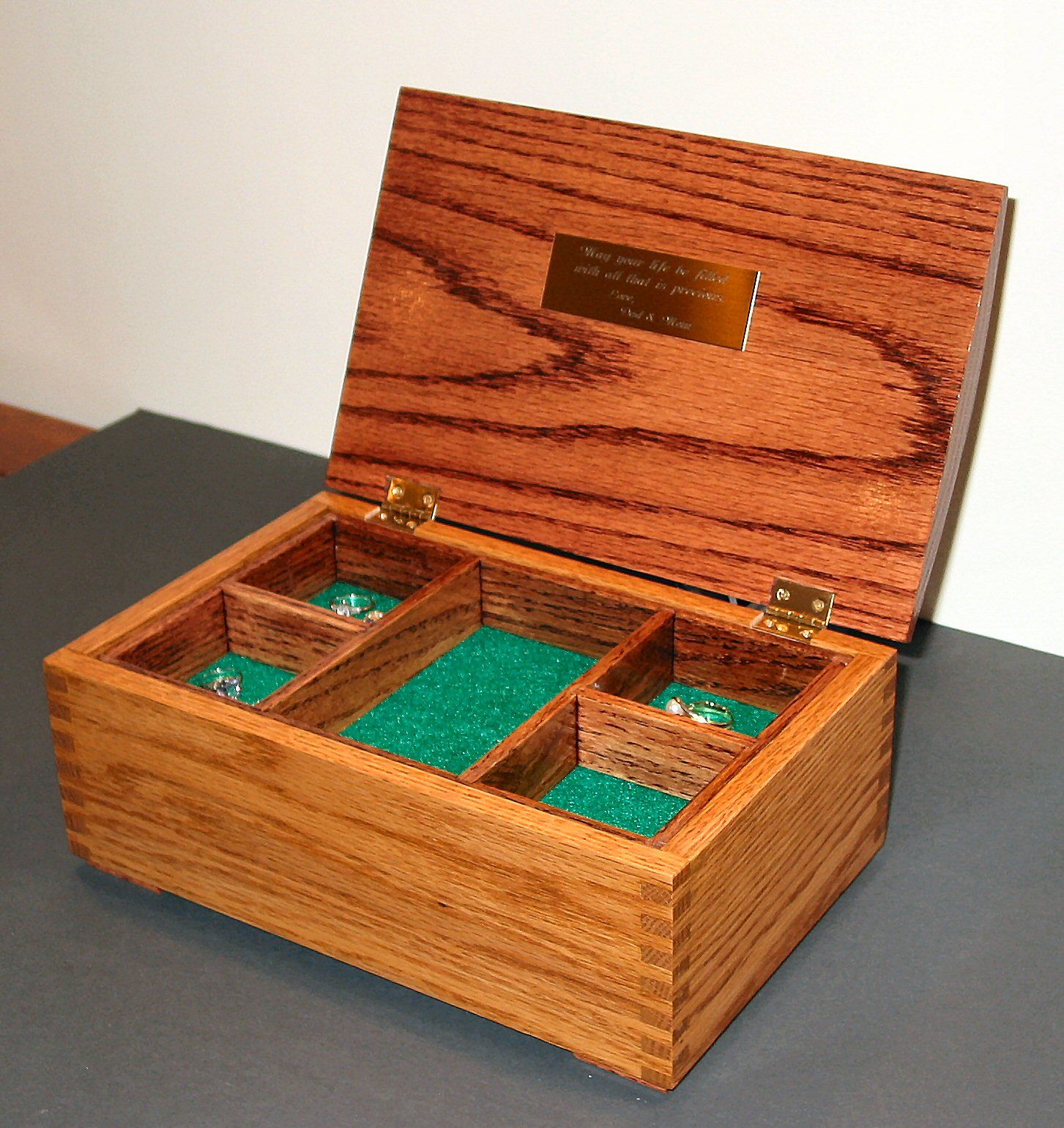 Oak Jewelry Box Featuring Box Joint Construction : 9 Steps (with ...