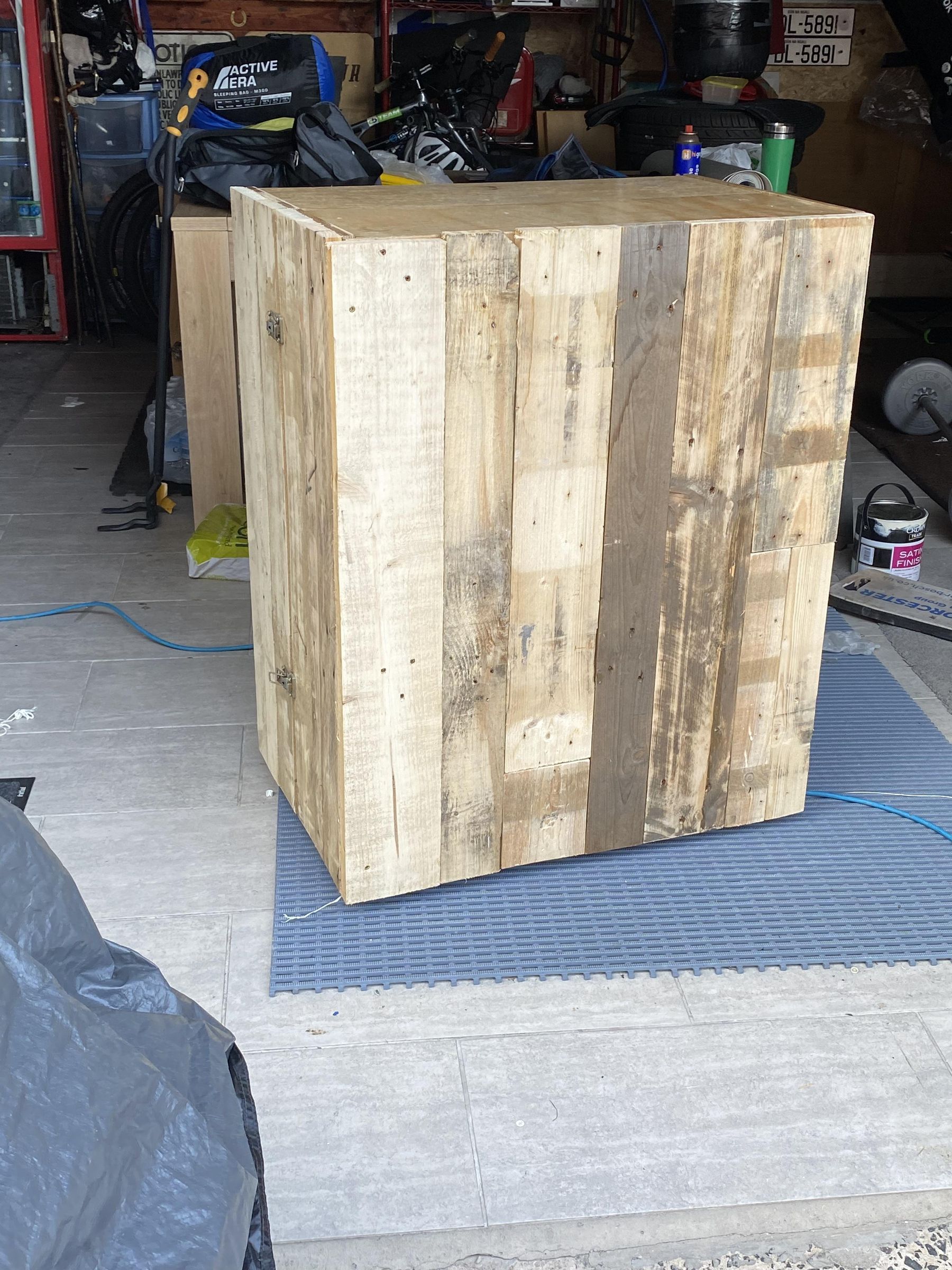 Pallet Bar : 5 Steps - Instructables