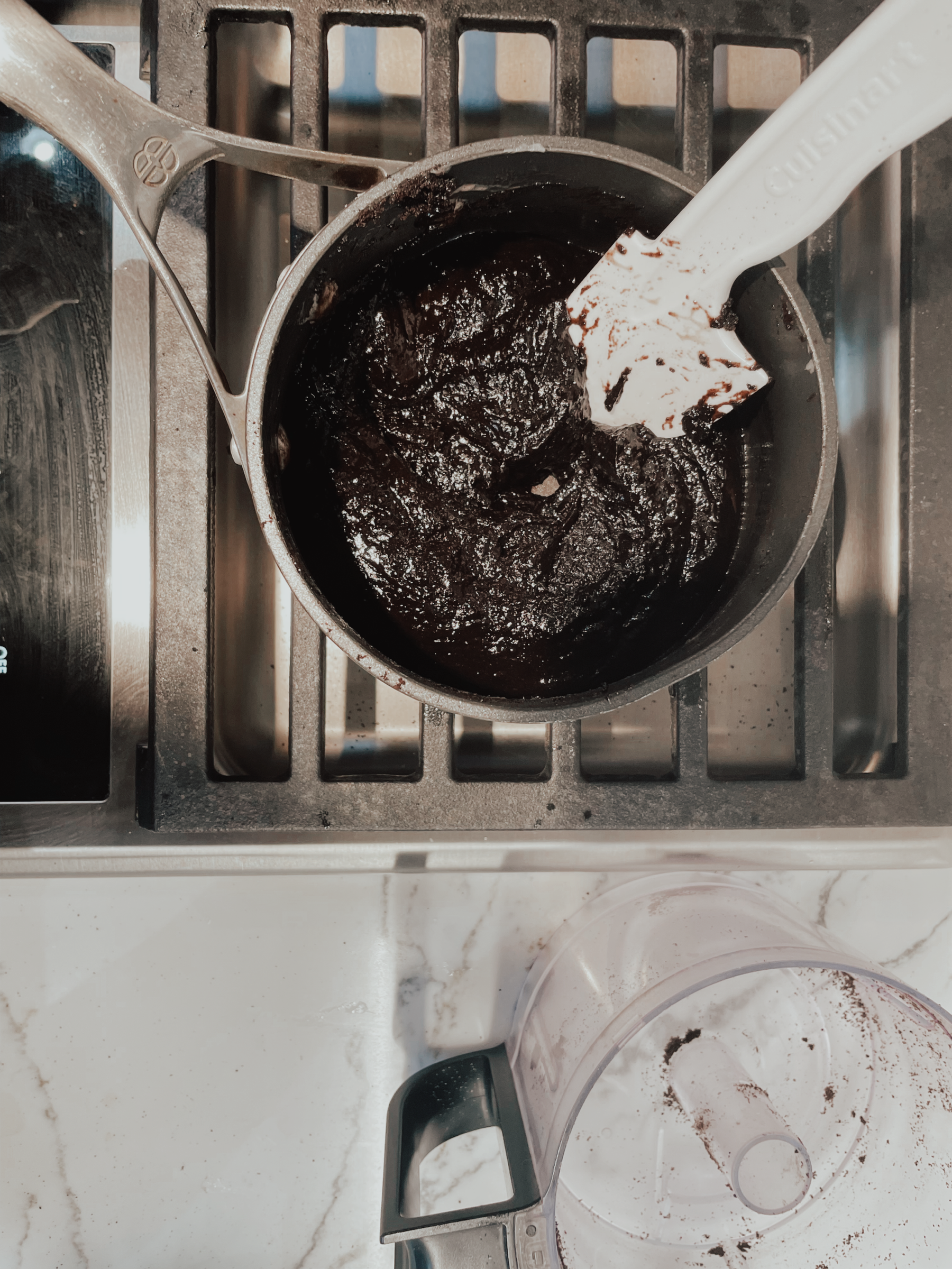 Oreo Macarons in 10 Steps : 10 Steps (with Pictures) - Instructables