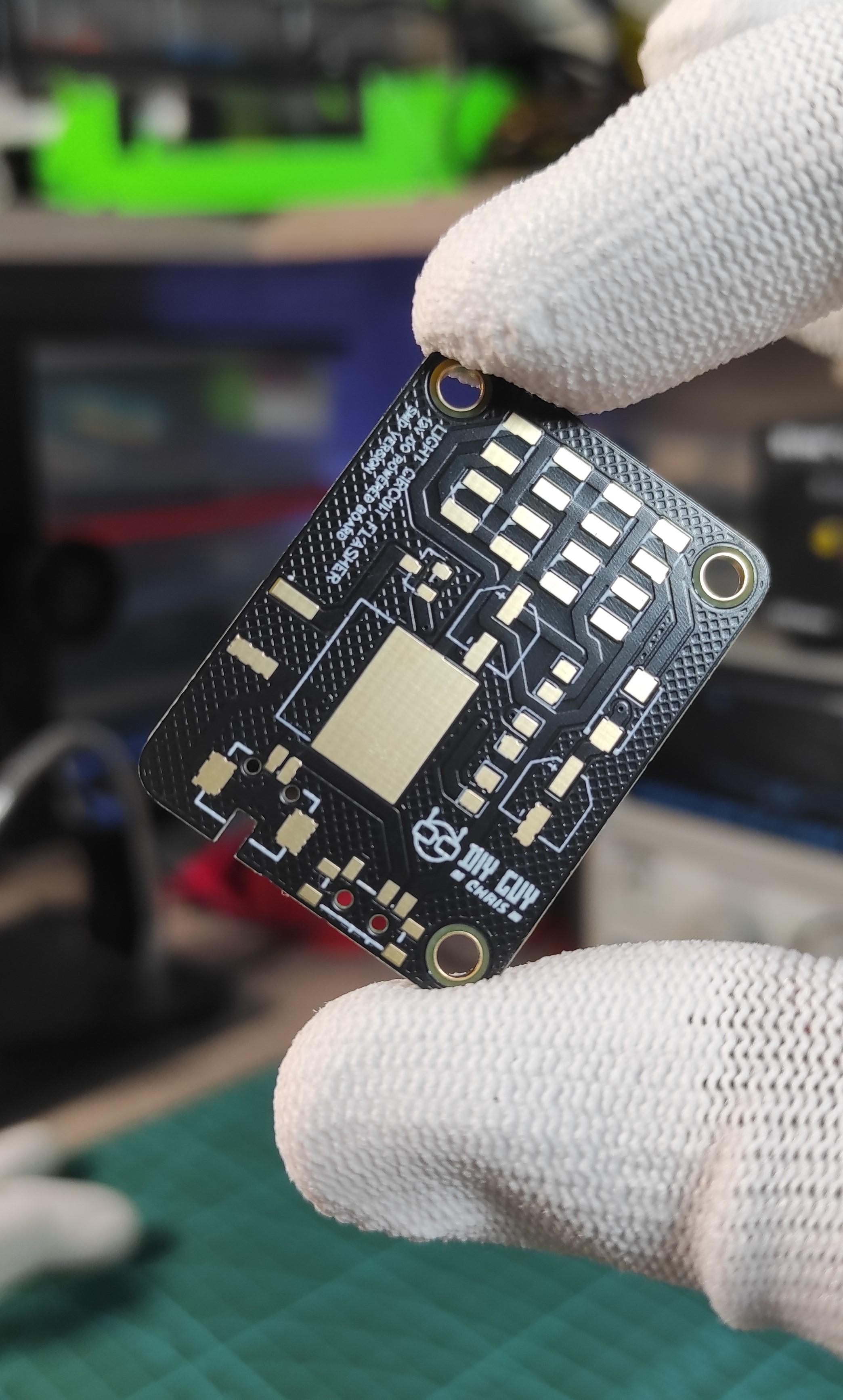 Small Flashing LED Gadget (high Brightness) : 4 Steps (with Pictures ...