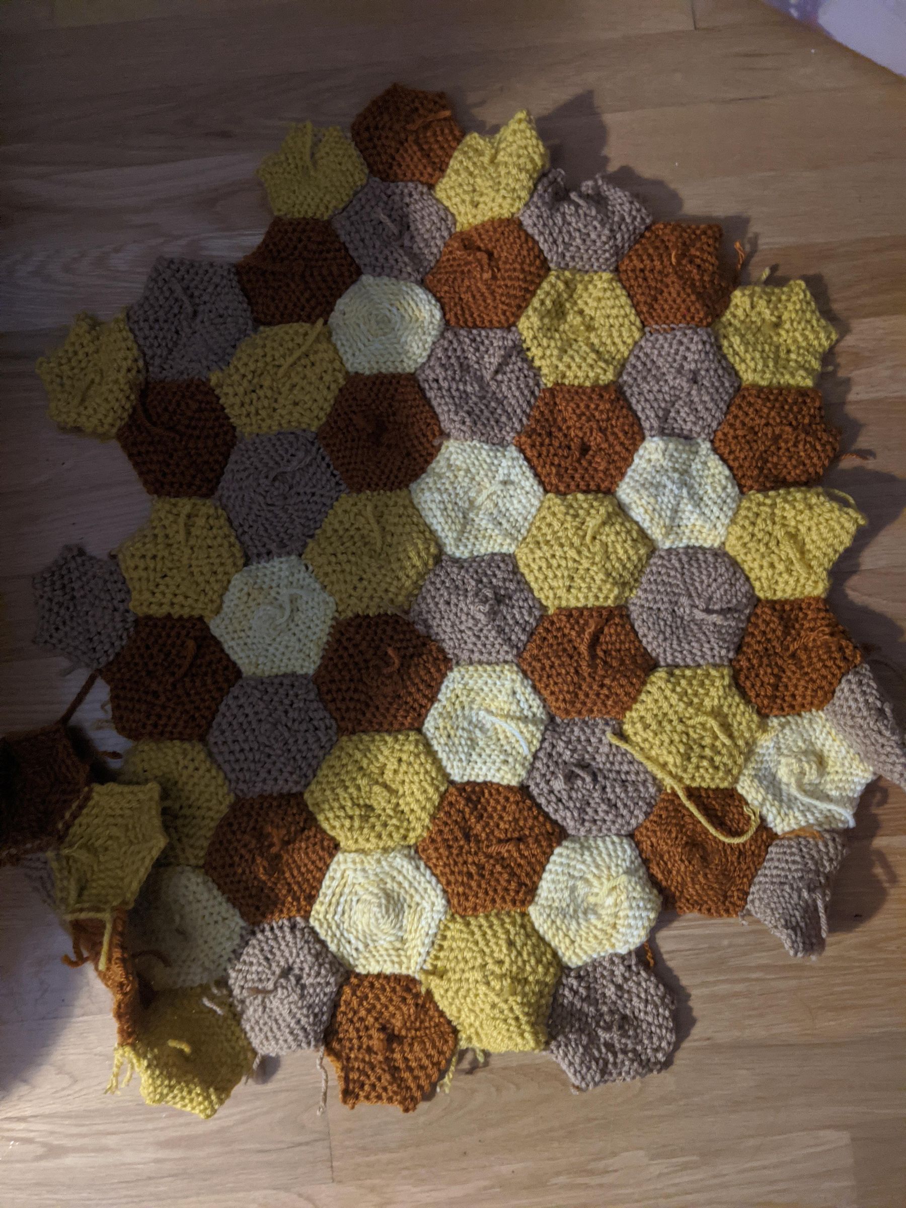 Honeycomb Blanket! : 5 Steps - Instructables