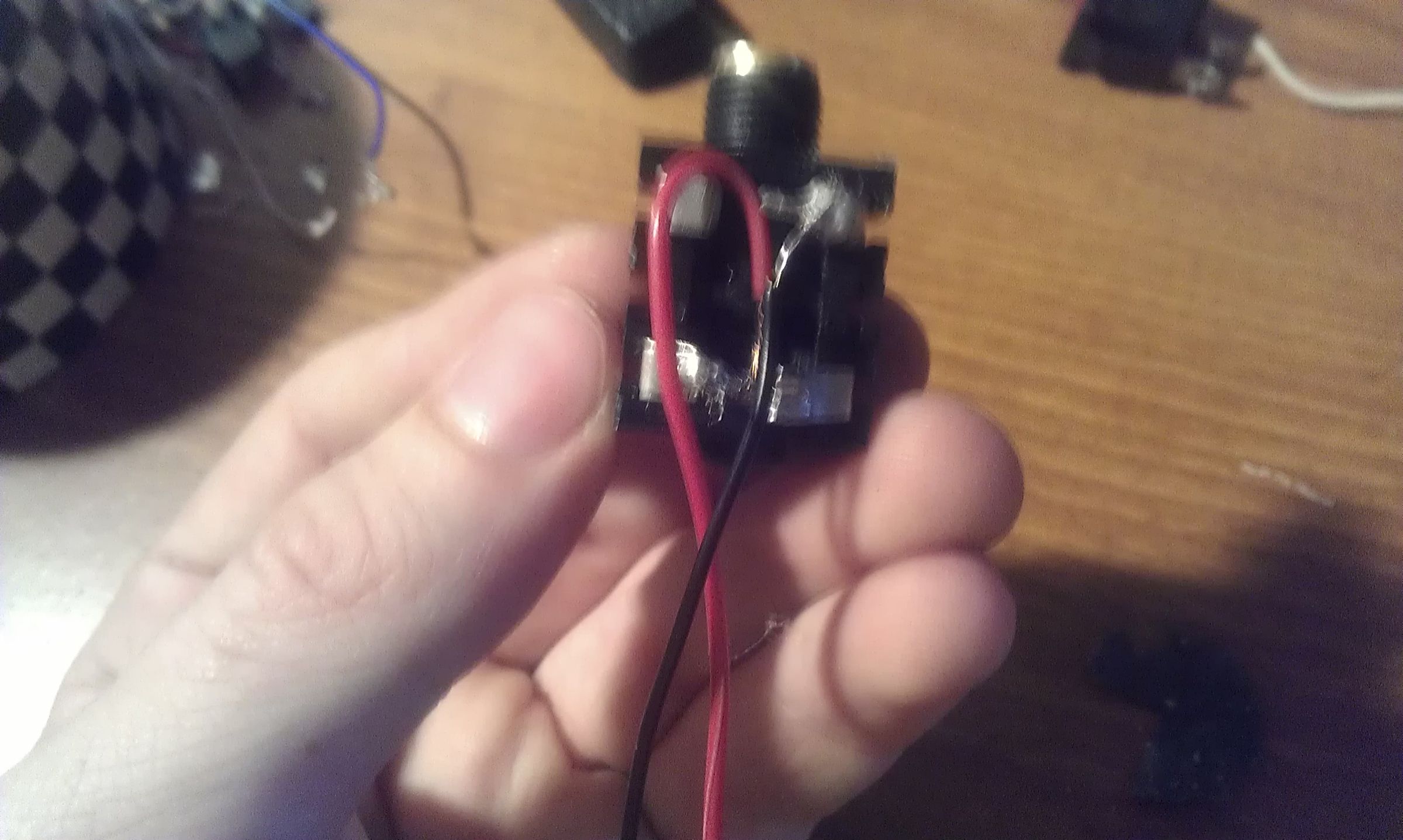 Suction Cup Acoustic Instrument Pickup : 8 Steps - Instructables