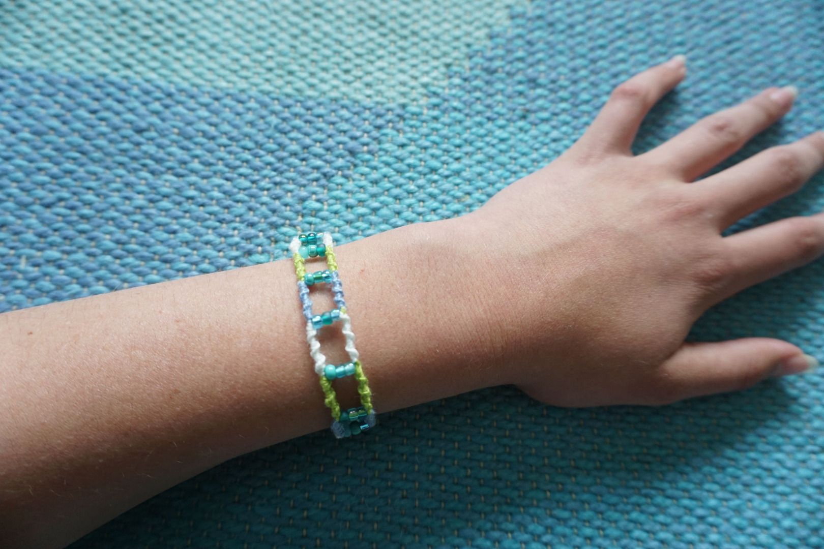 Ladder Friendship Bracelet : 9 Steps (with Pictures) - Instructables