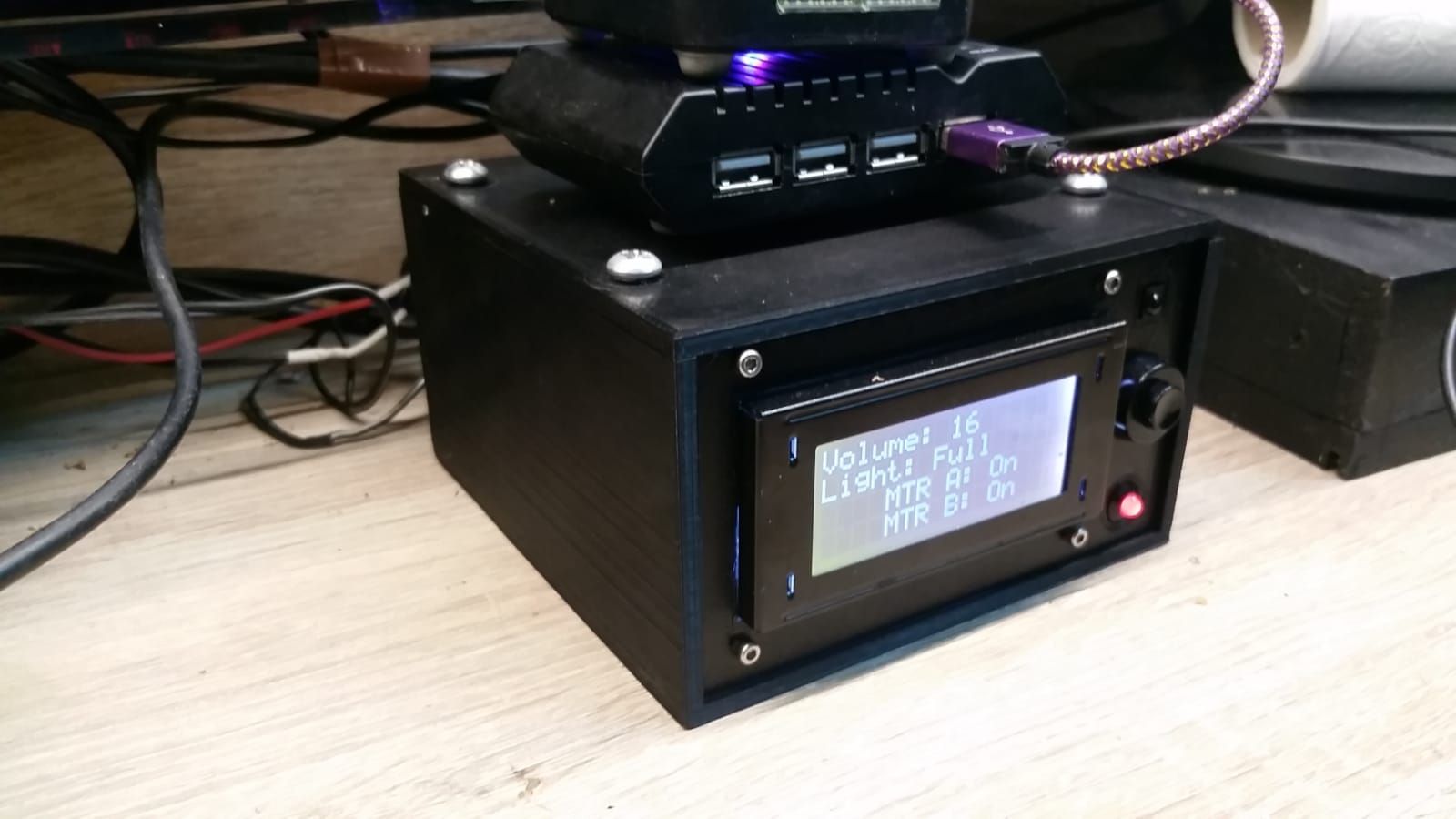 Remote Controlled Computer Desk : 8 Steps (with Pictures) - Instructables