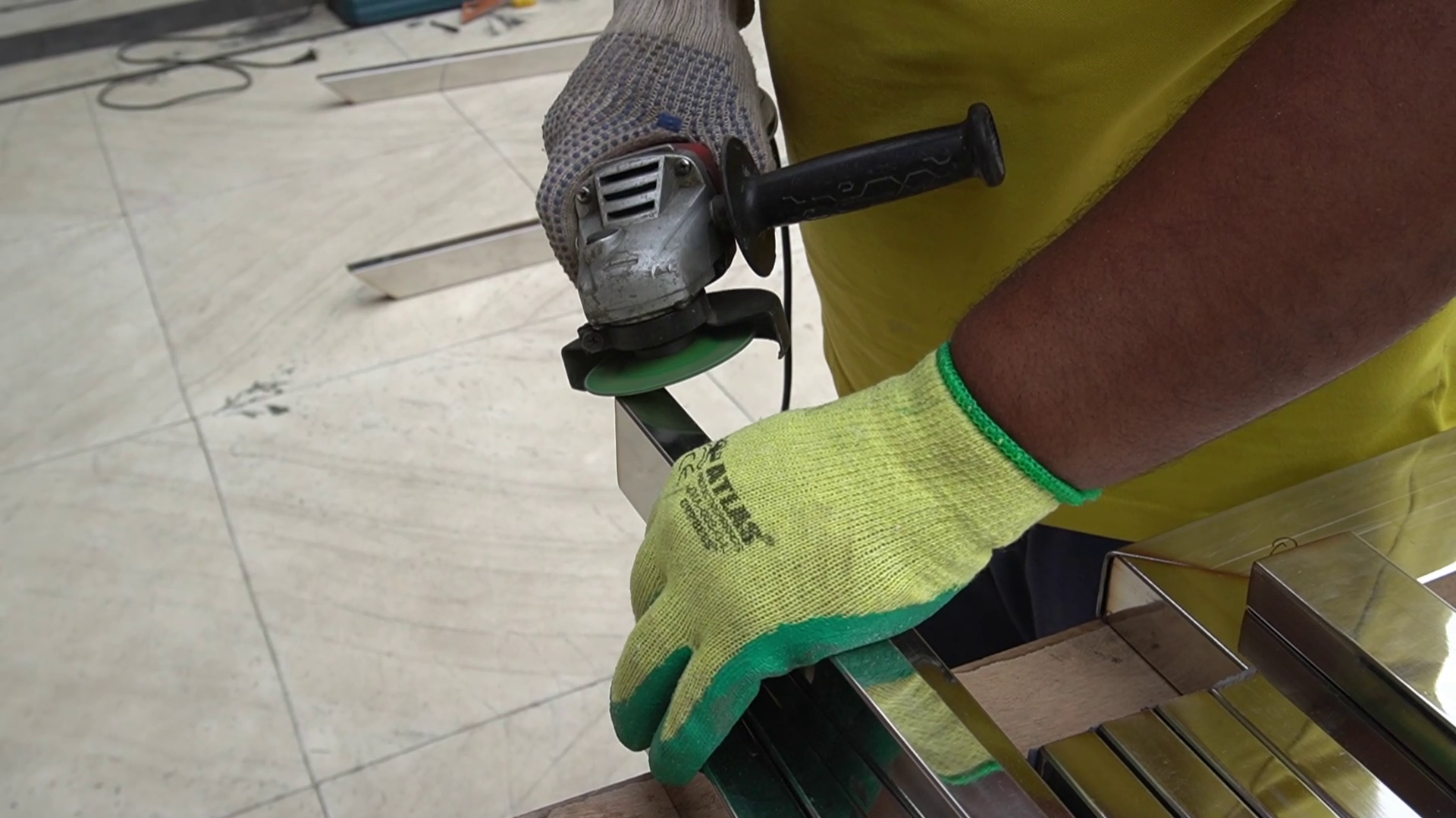 Stainless Steel Gate for Workshop : 15 Steps (with Pictures ...