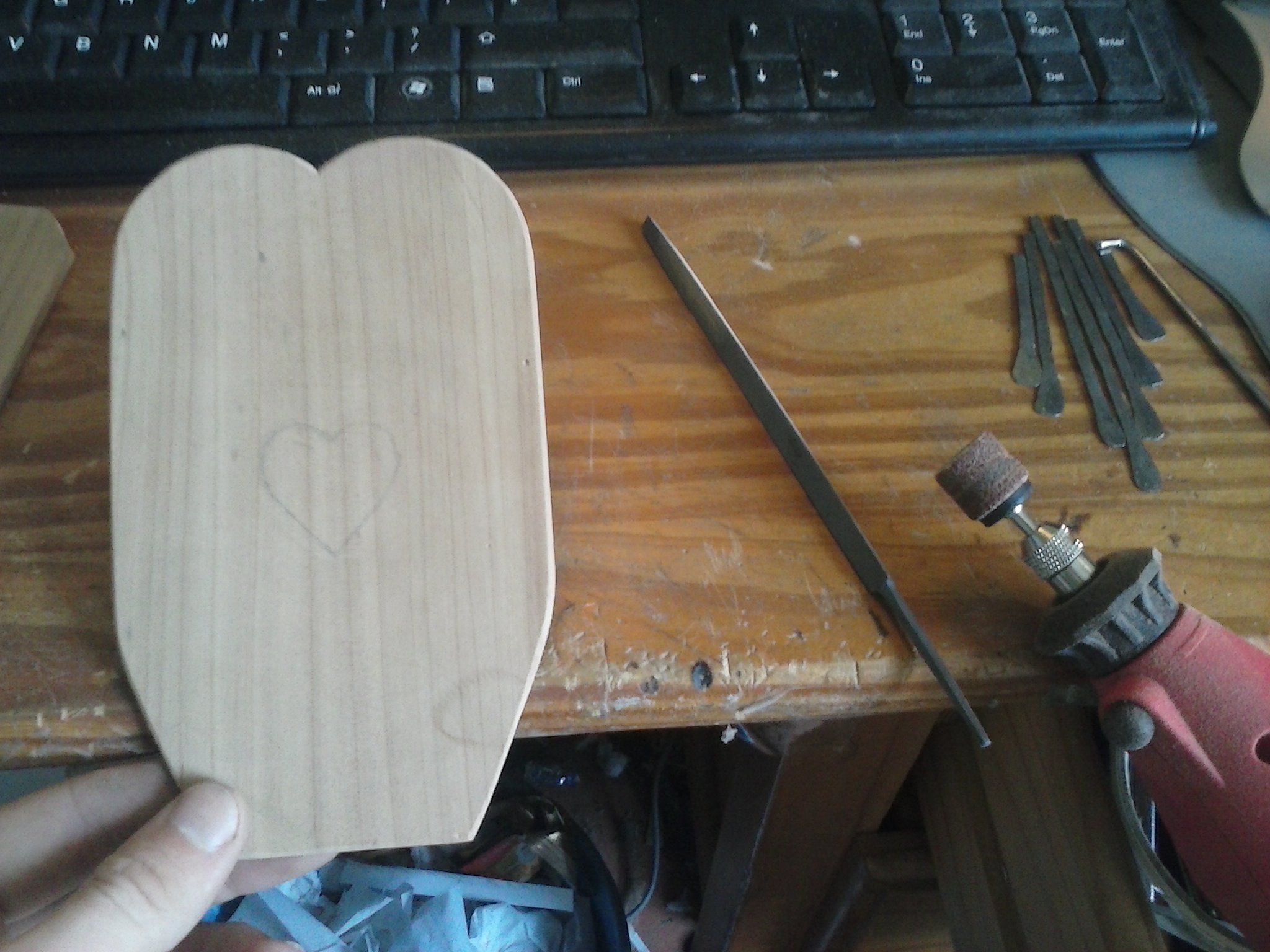 Make a Thumb Piano (Mbira) : 9 Steps (with Pictures) - Instructables