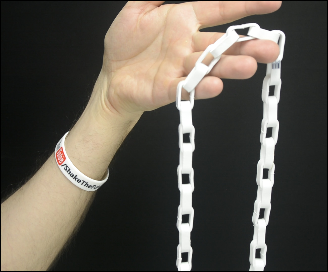 Make a Chain From a PVC Pipe : 6 Steps (with Pictures) - Instructables